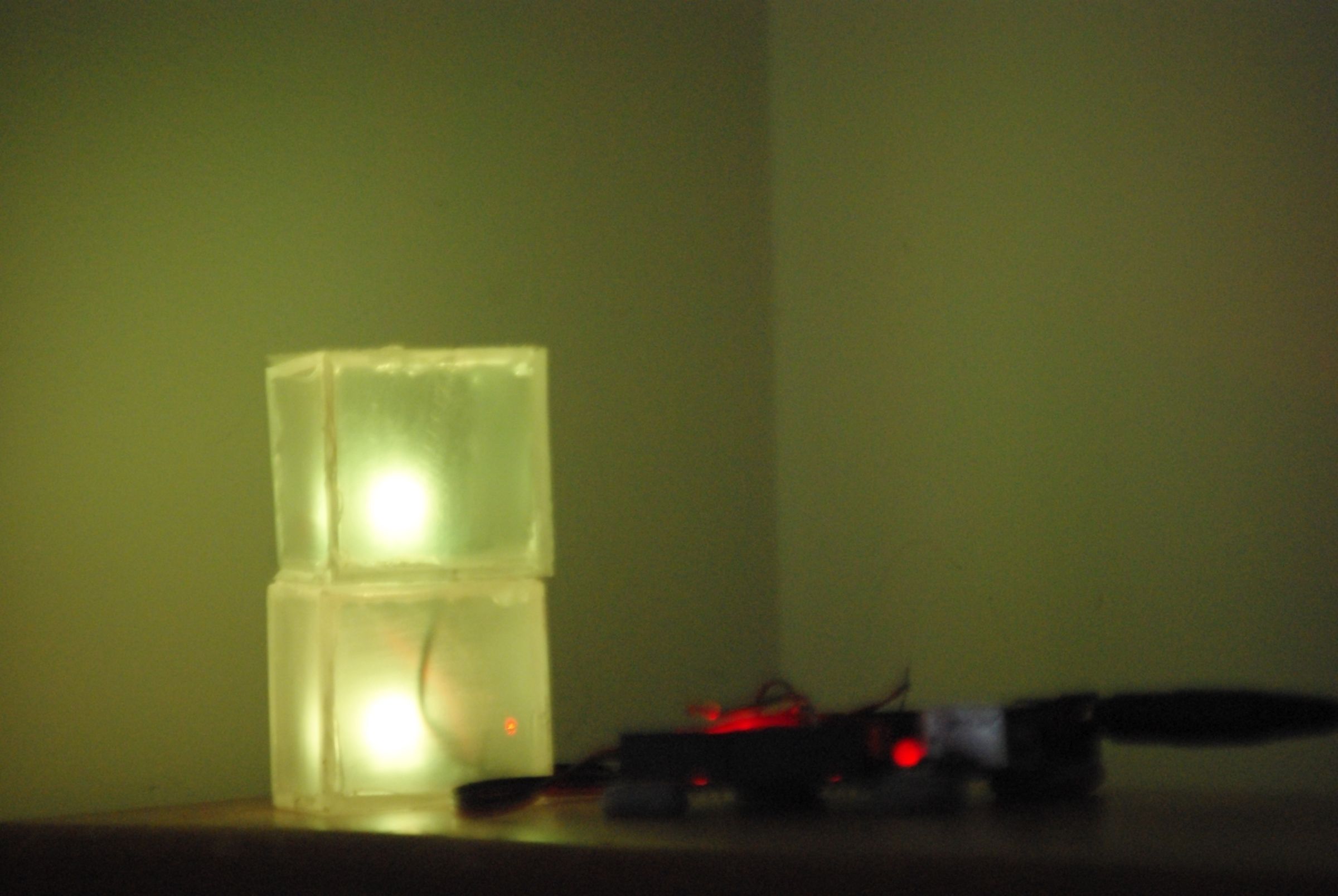 Stackable LED Cubes! : 10 Steps - Instructables