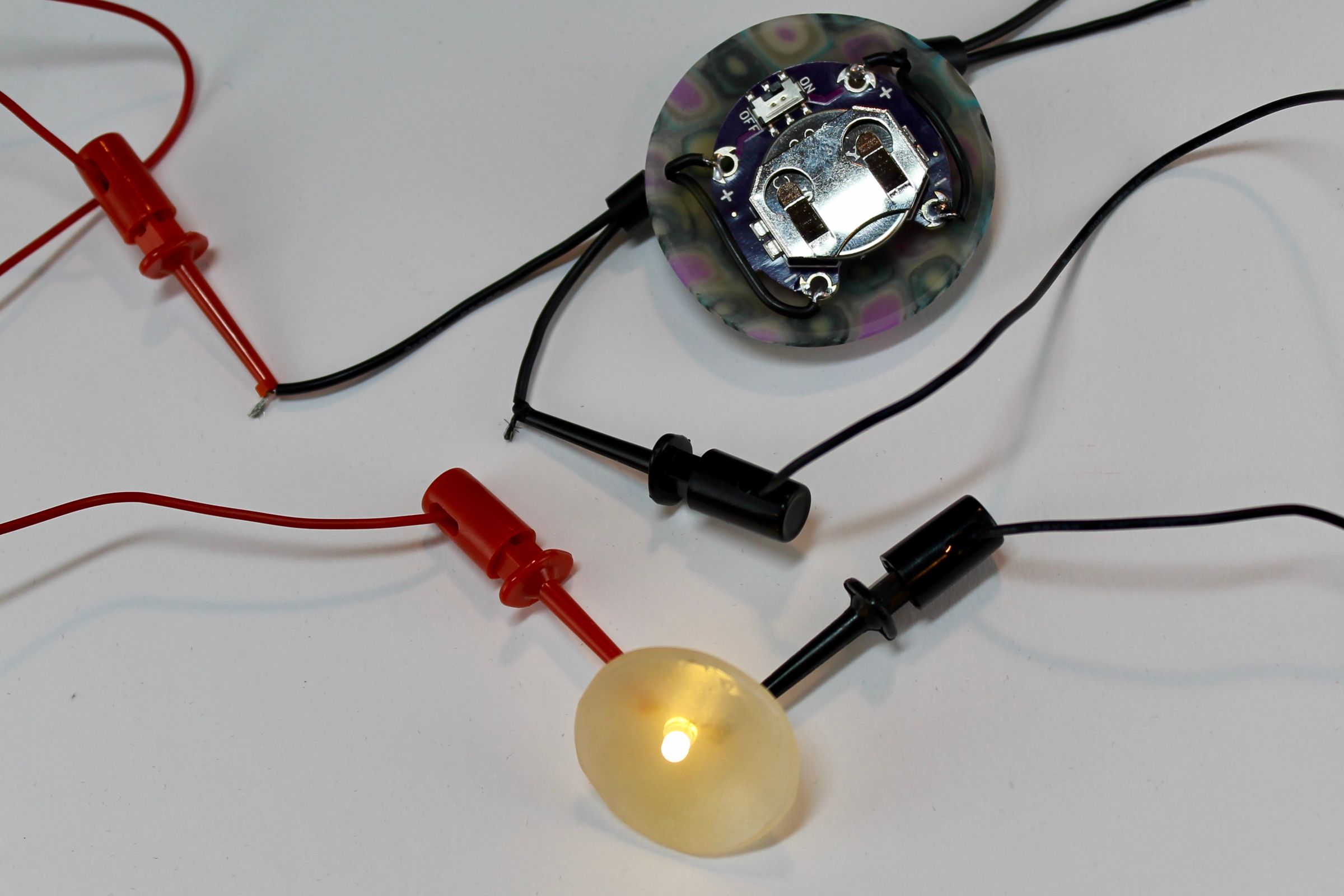 Illuminated Polymer Clay Necklace : 9 Steps (with Pictures) - Instructables