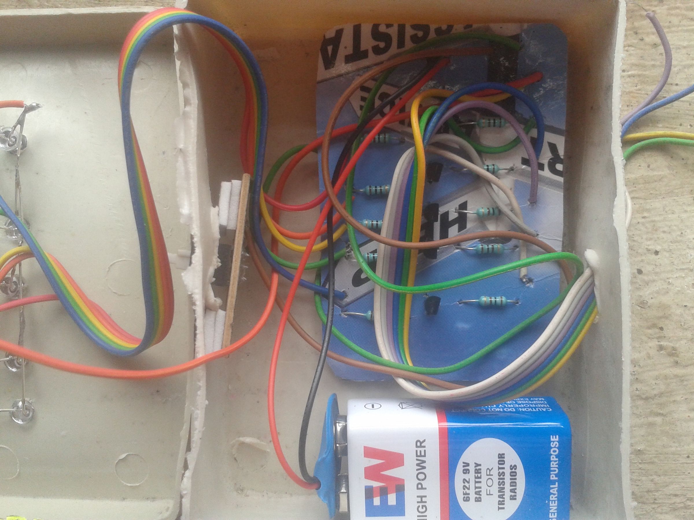 How to Make a Simple Water Level Indicator : 4 Steps - Instructables