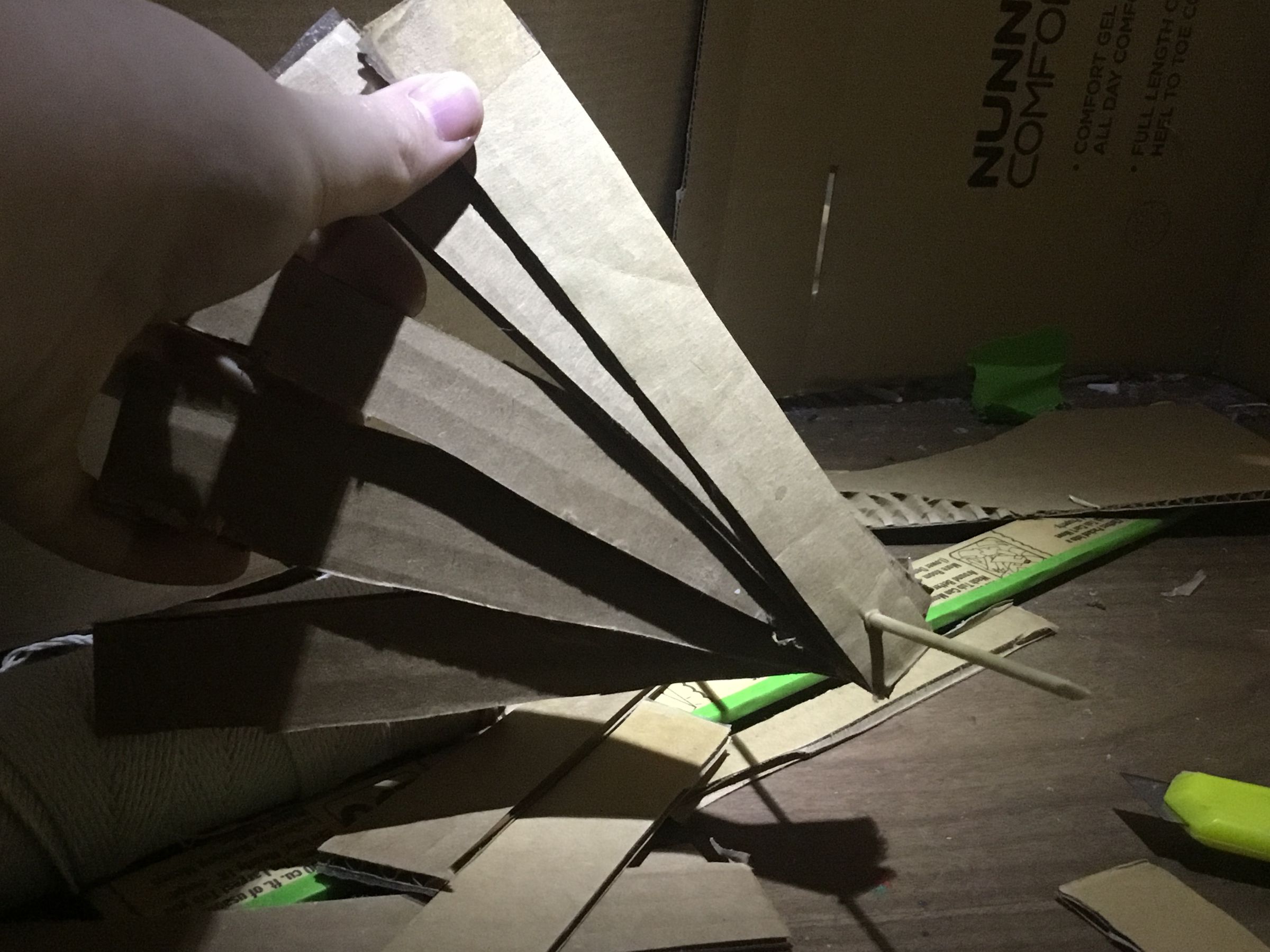 Cardboard Foldable Handheld Fan. : 7 Steps - Instructables