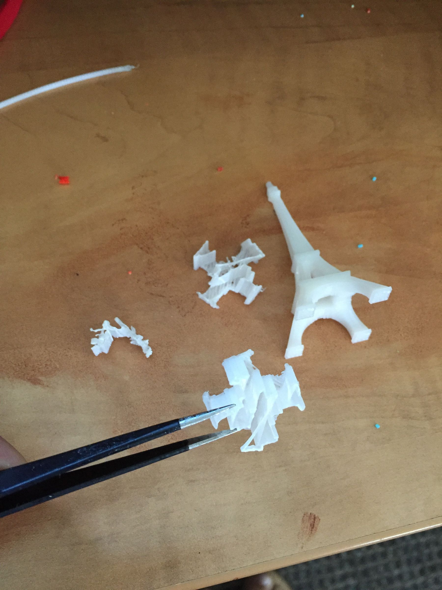 3D Printed French Colour Coded Eiffel Towers : 4 Steps - Instructables