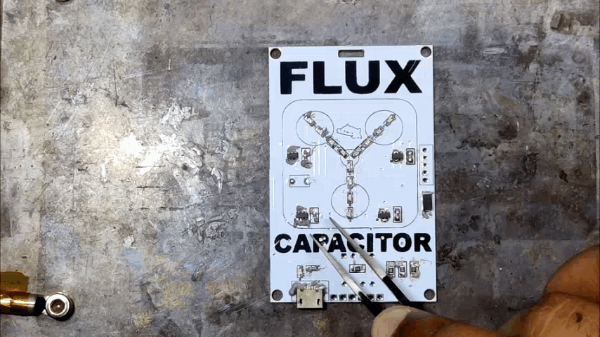 Animation Du Condensateur De Flux
