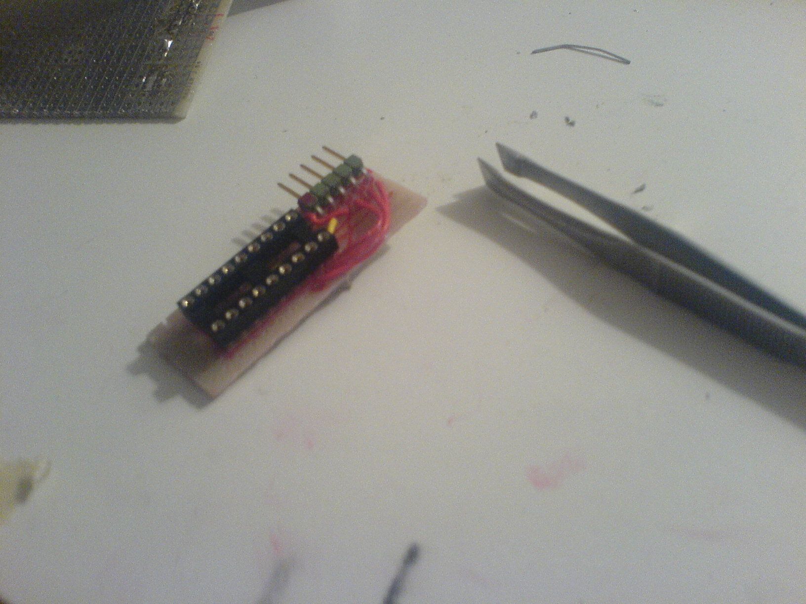 Pic 16F676 ICSP Programing Socket for the PICkit 2 Programer : 6 Steps ...