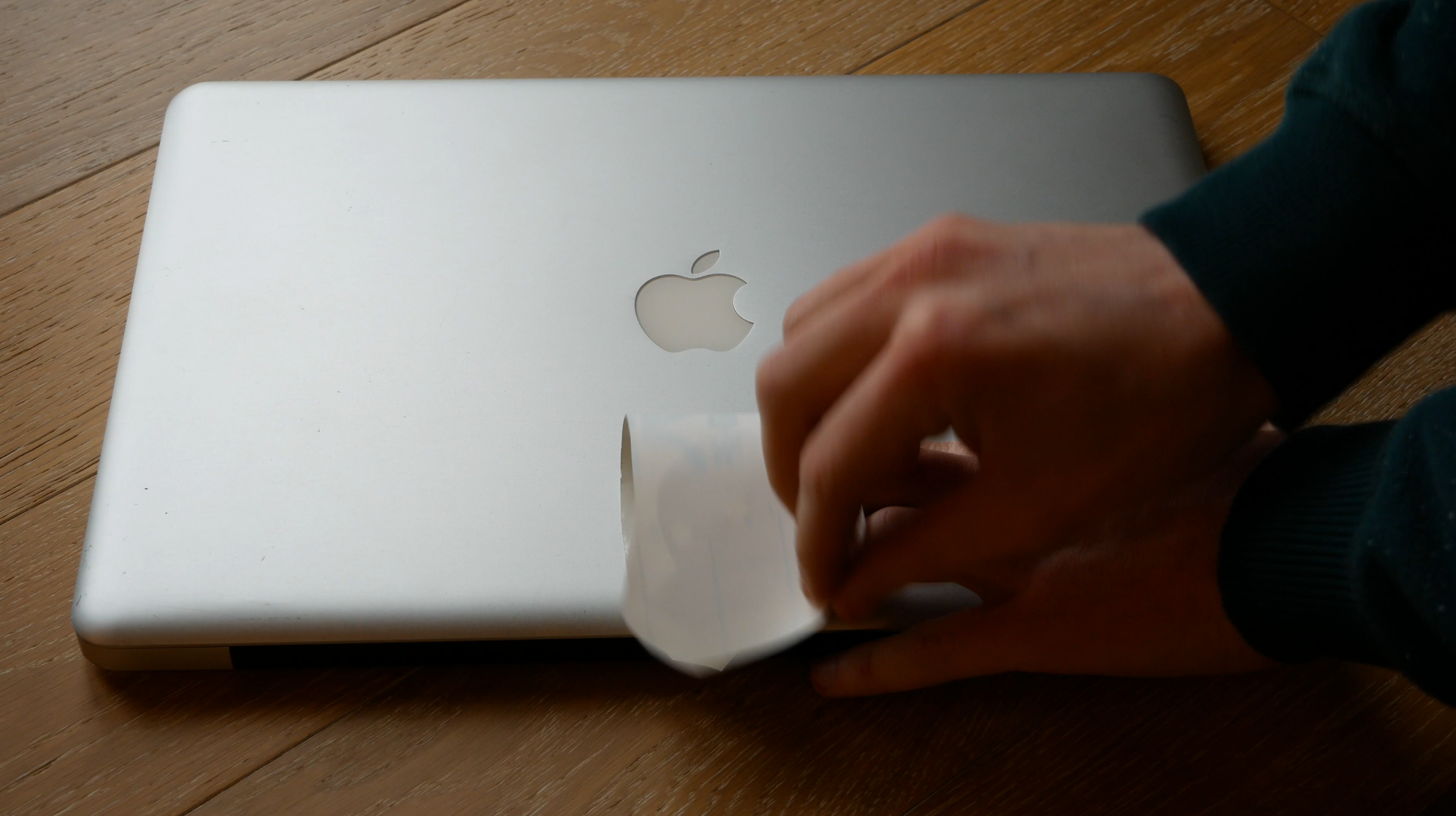 Vinyl Cutting a Custom Laptop Sticker : 9 Steps (with Pictures ...