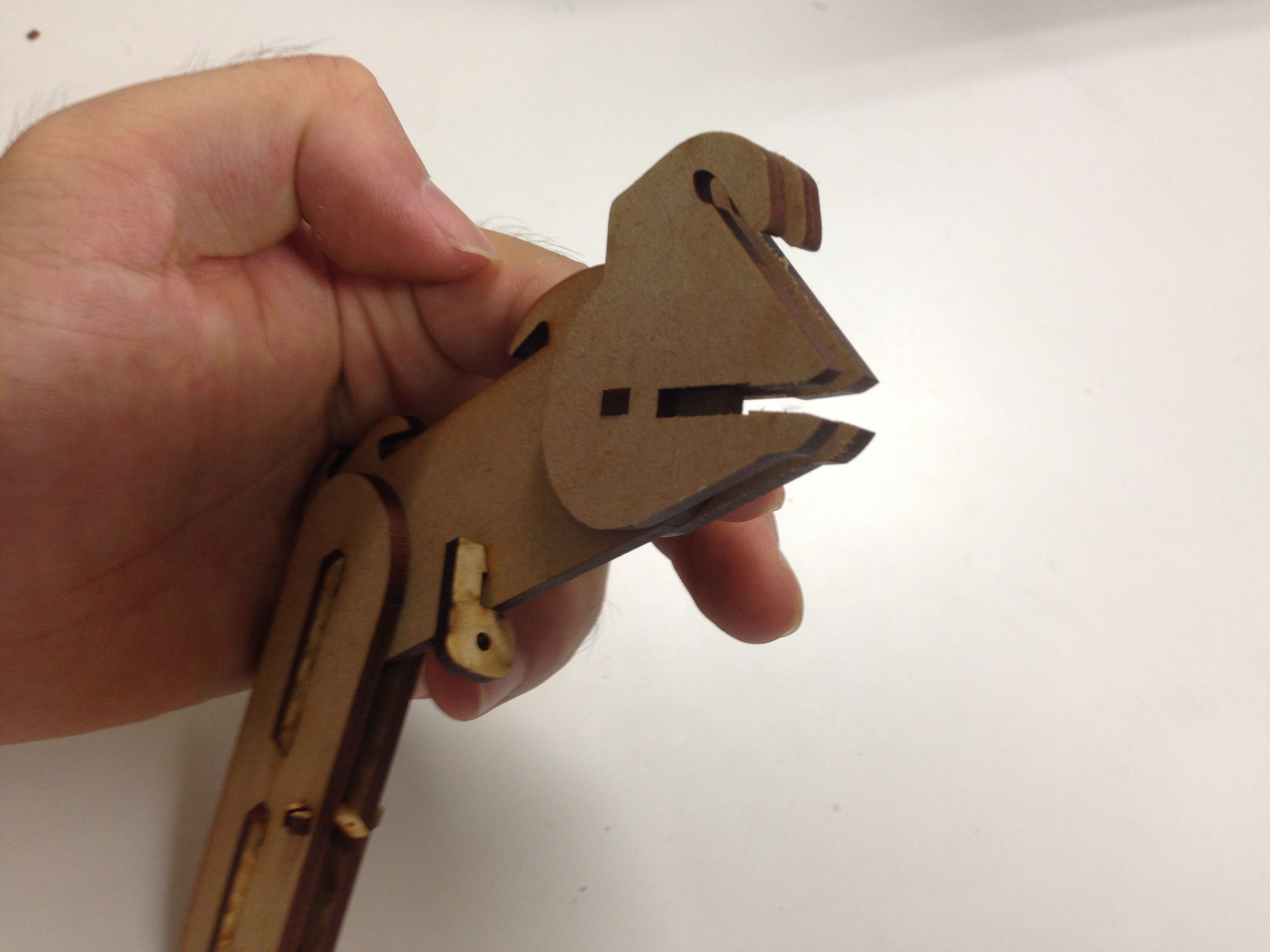 Laser-cut Mechanical Claw : 6 Steps (with Pictures) - Instructables