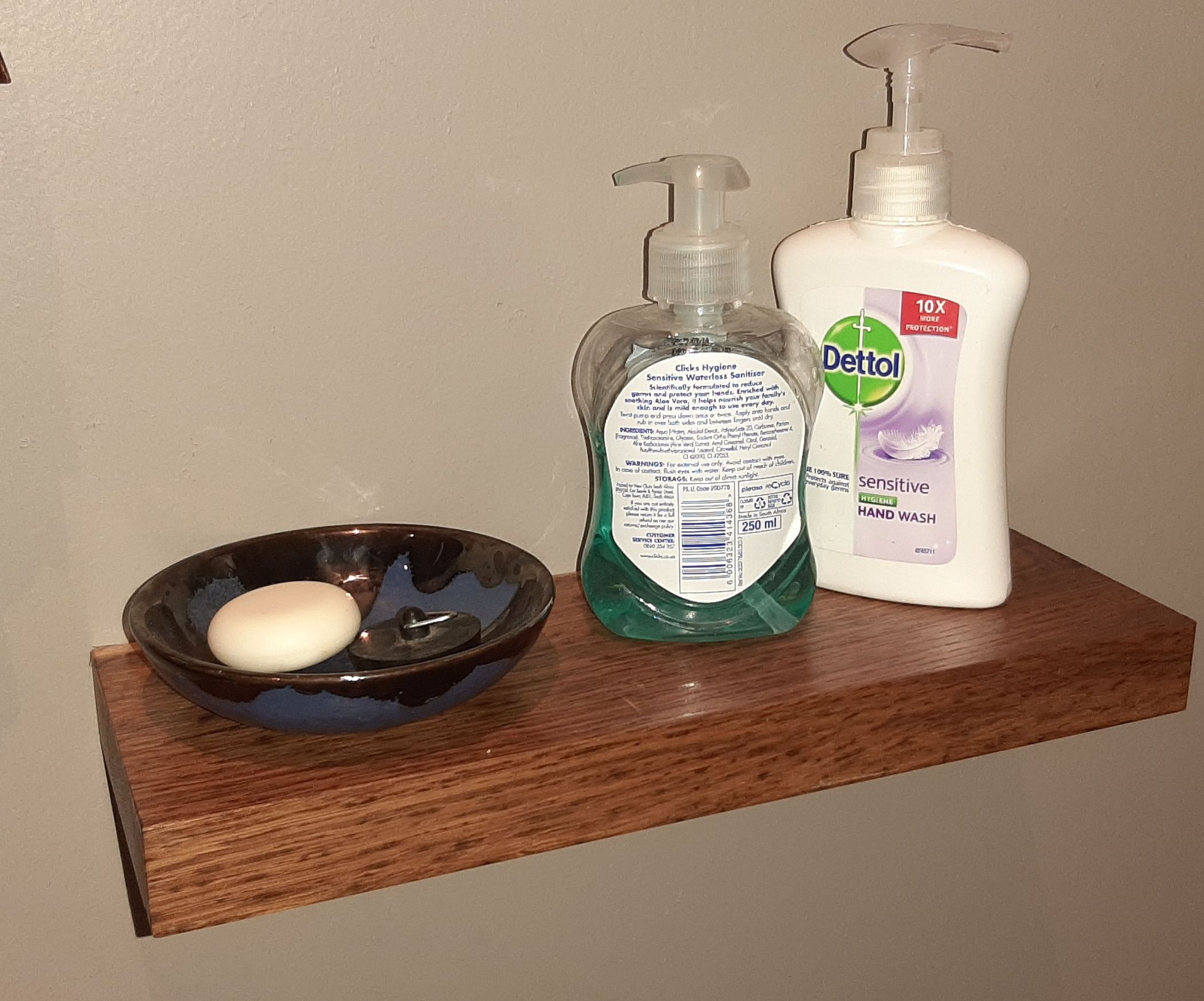 The Simple 30 Minute Floating Shelf : 4 Steps (with Pictures ...