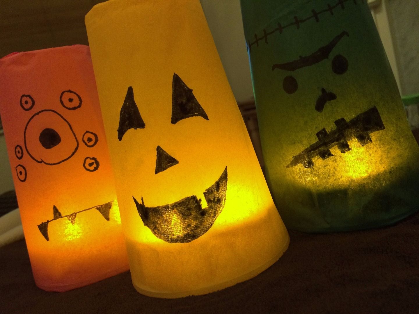 Halloween Monster Cup Lanterns : 4 Steps - Instructables