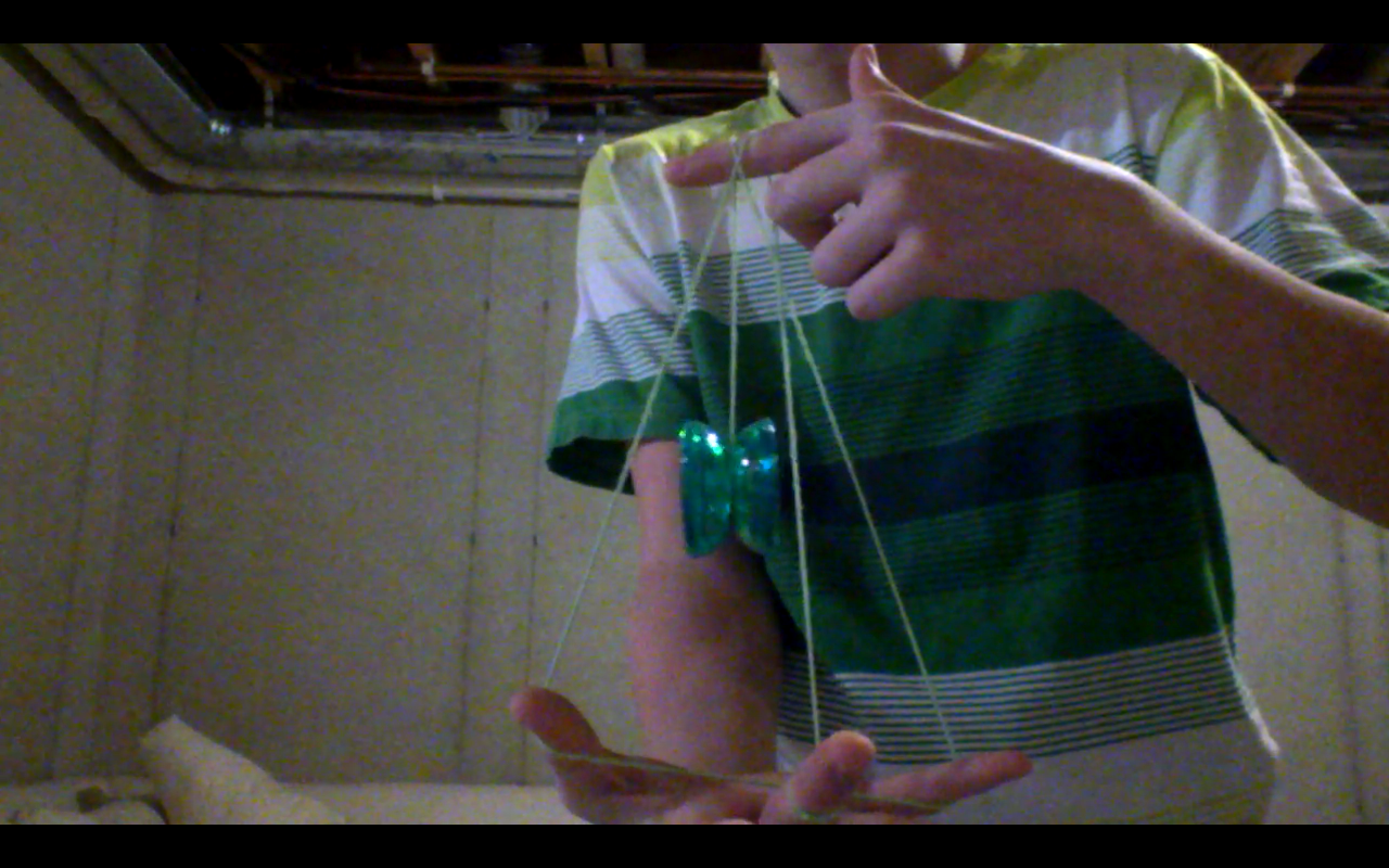 Rock the Baby Through the Pyramid (Yo-Yo Trick) : 4 Steps - Instructables
