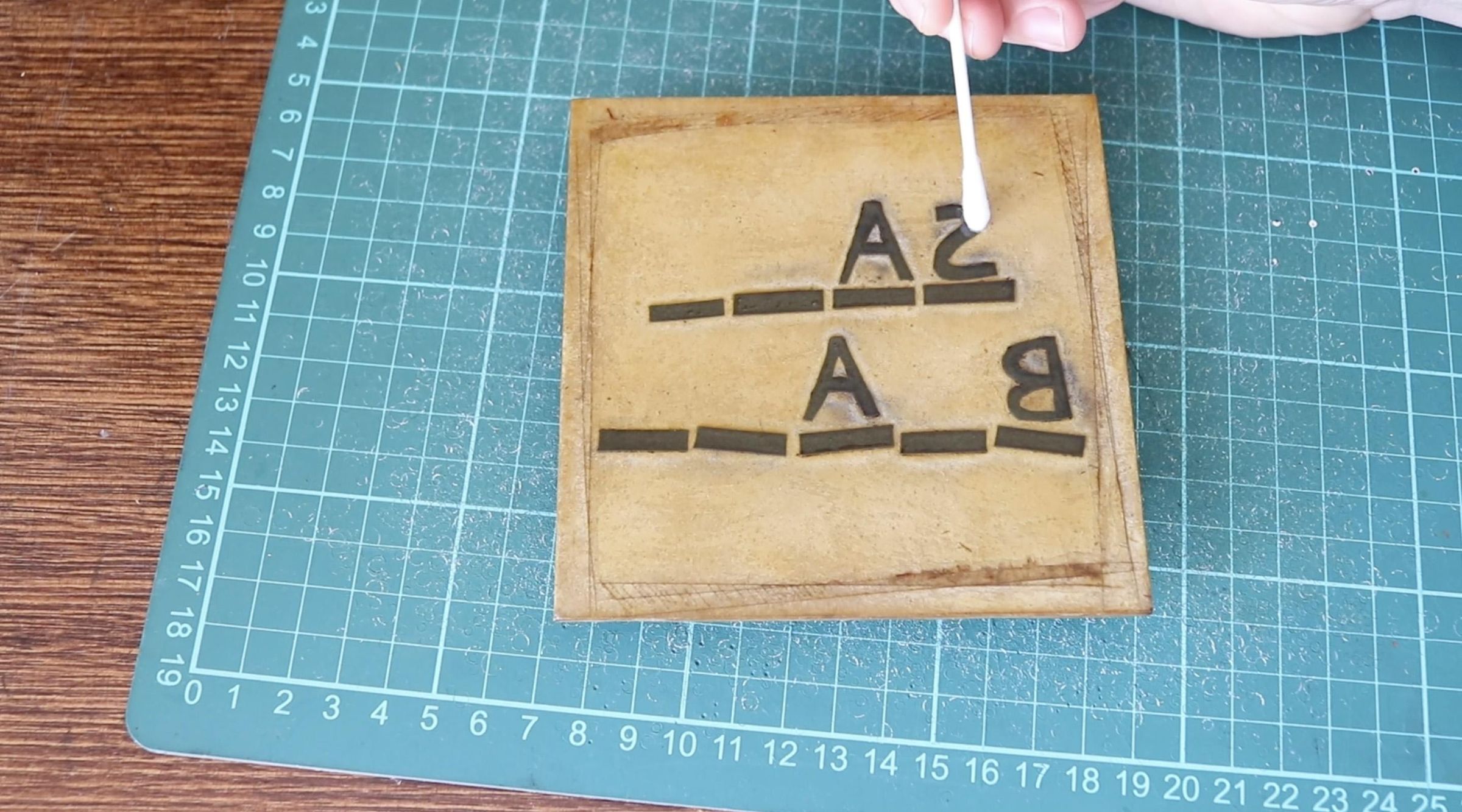 Sandpaper and Cardboard Collagraph Print : 9 Steps (with Pictures ...