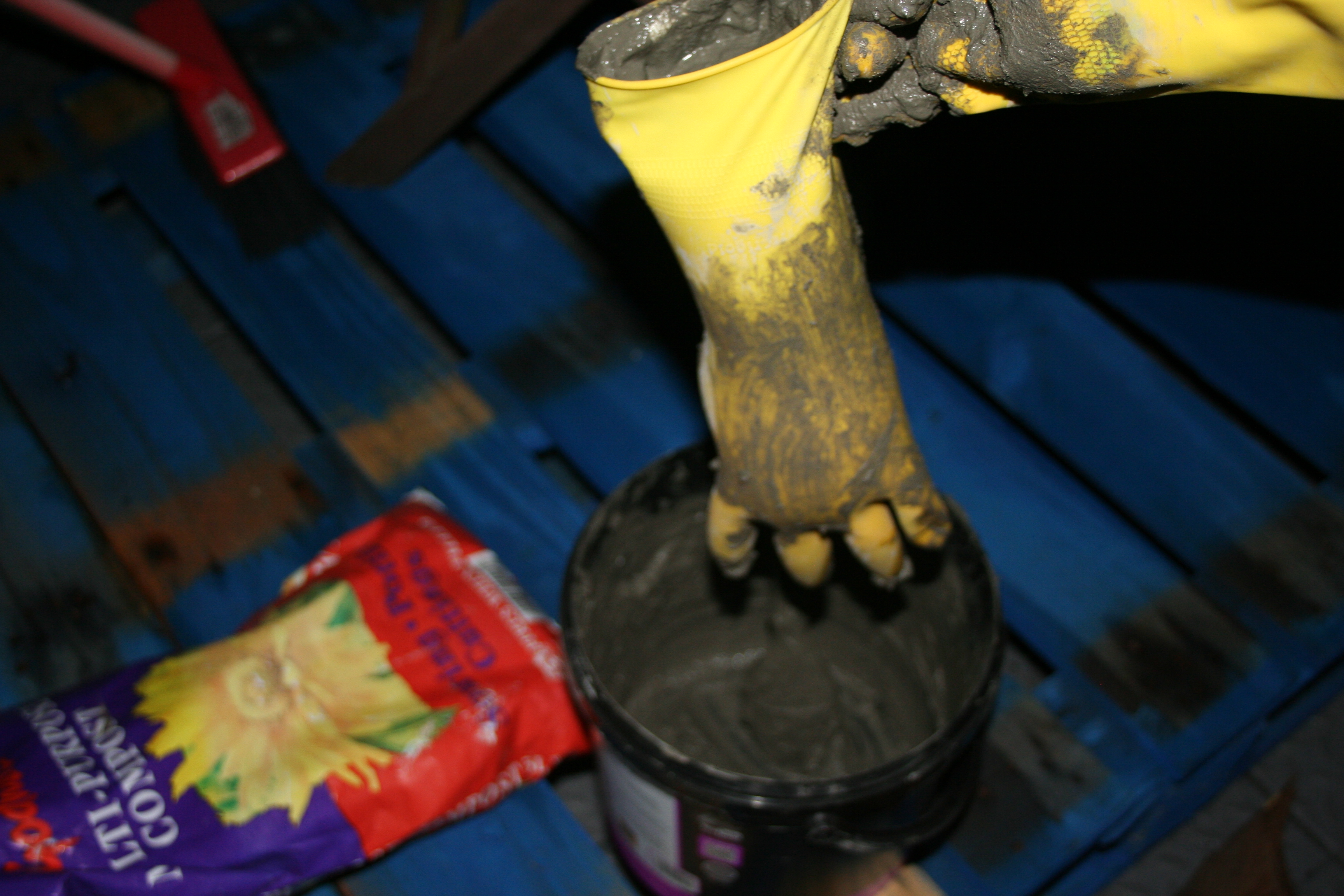 Lend a (concrete) Hand : 3 Steps (with Pictures) - Instructables