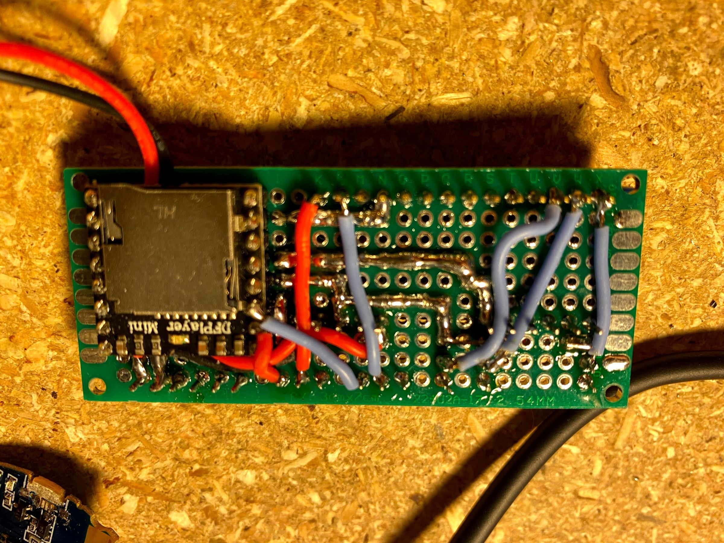 Arduino Powered RGB Lightsaber: With Sound Effects and Flash on Clash ...