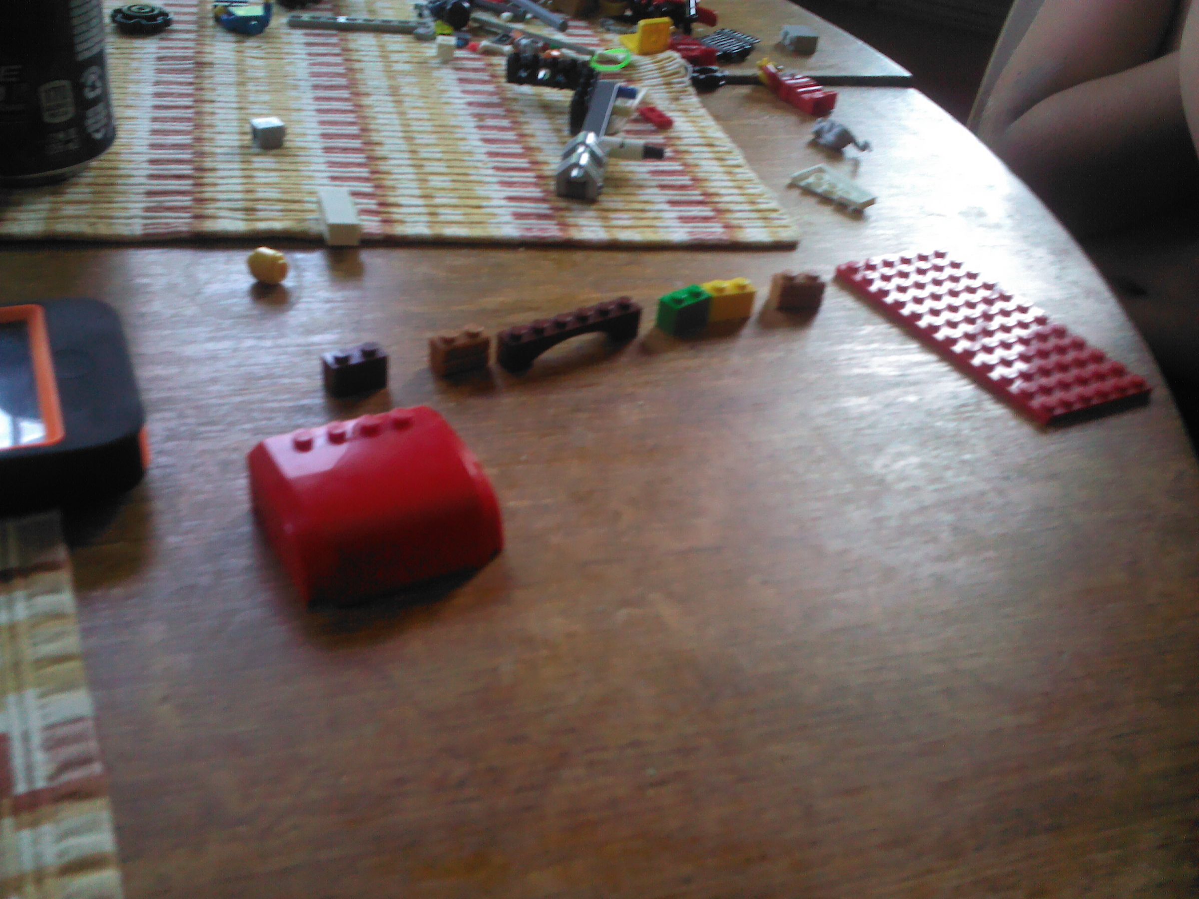 Lego Hut : 4 Steps - Instructables