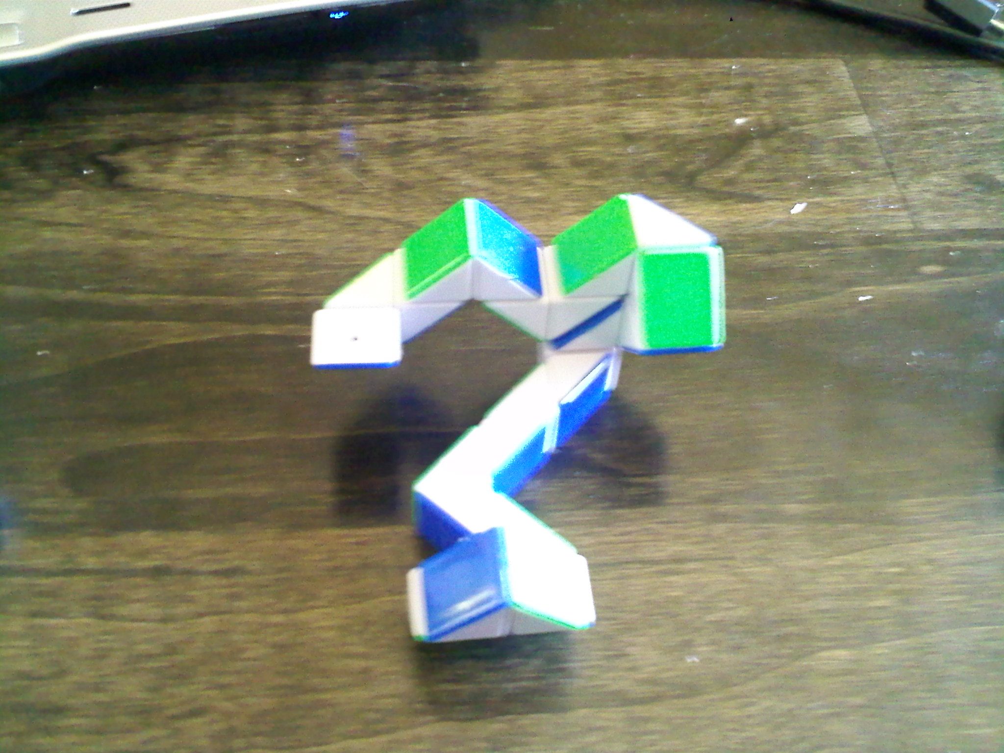 Rubik's Snake Puzzle Box - Instructables