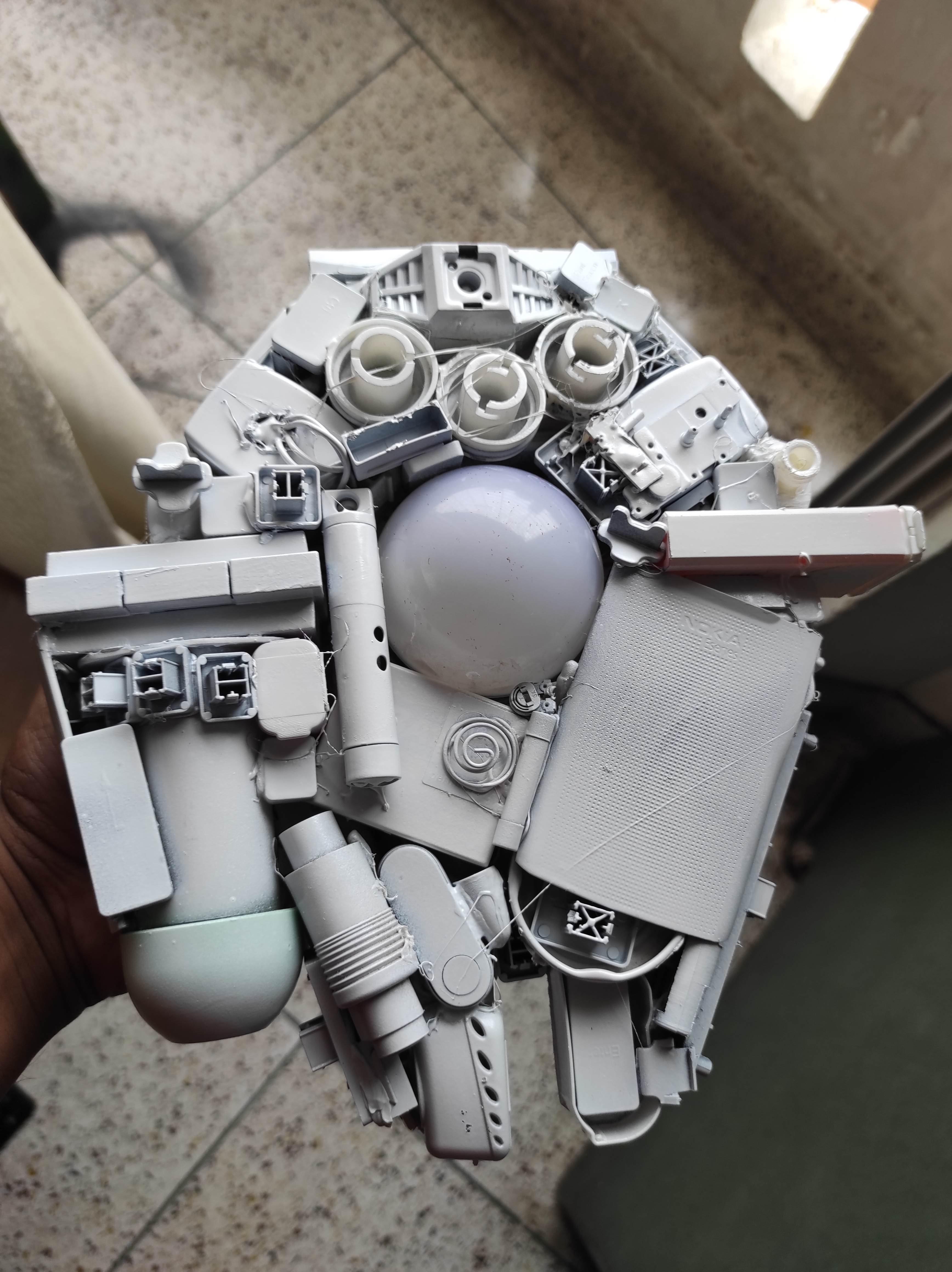 Million Micron Millenium Falcon : 11 Steps (with Pictures) - Instructables