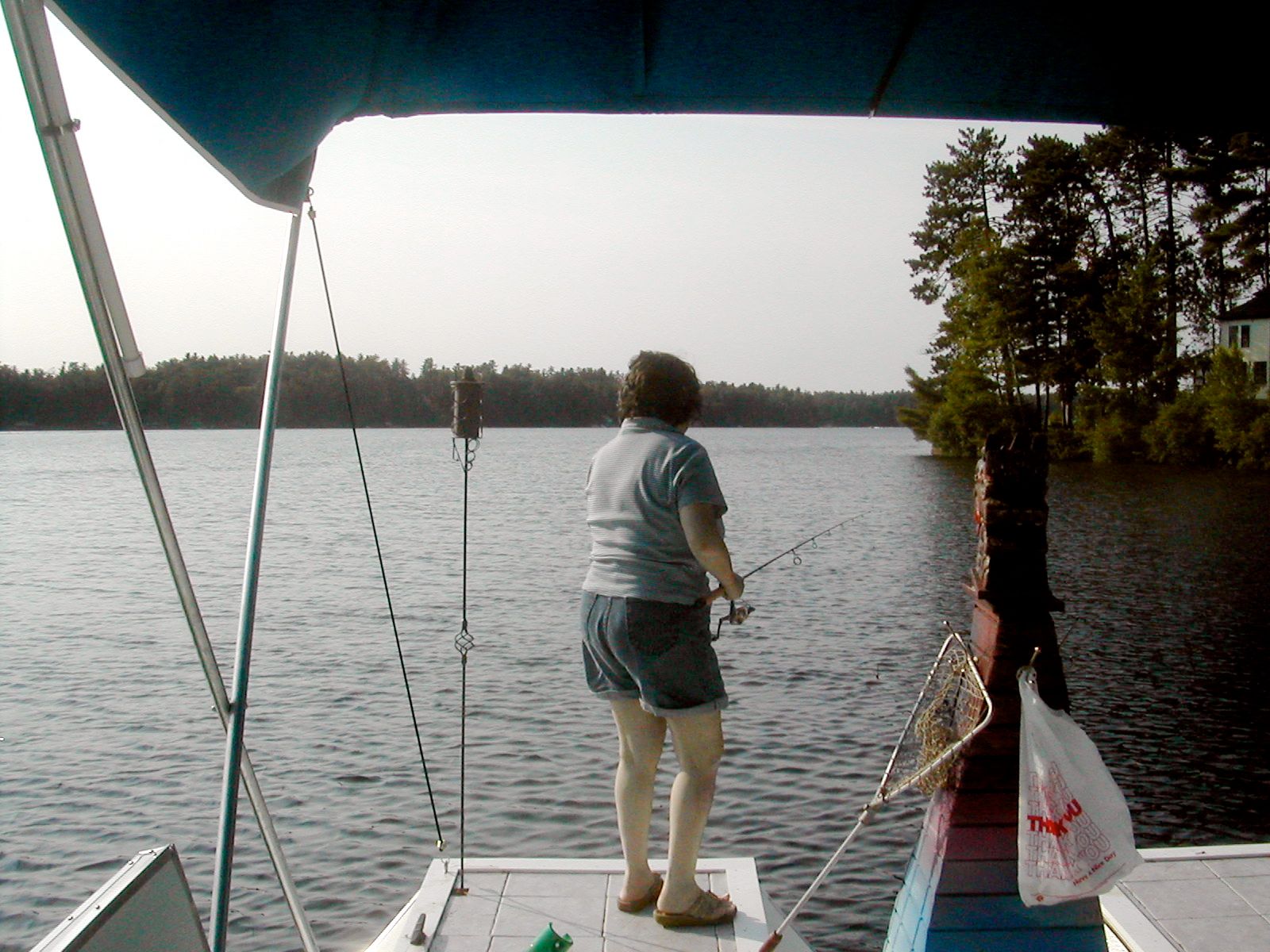 Incredible Soda Bottle Pontoon Boat : 7 Steps (with Pictures ...