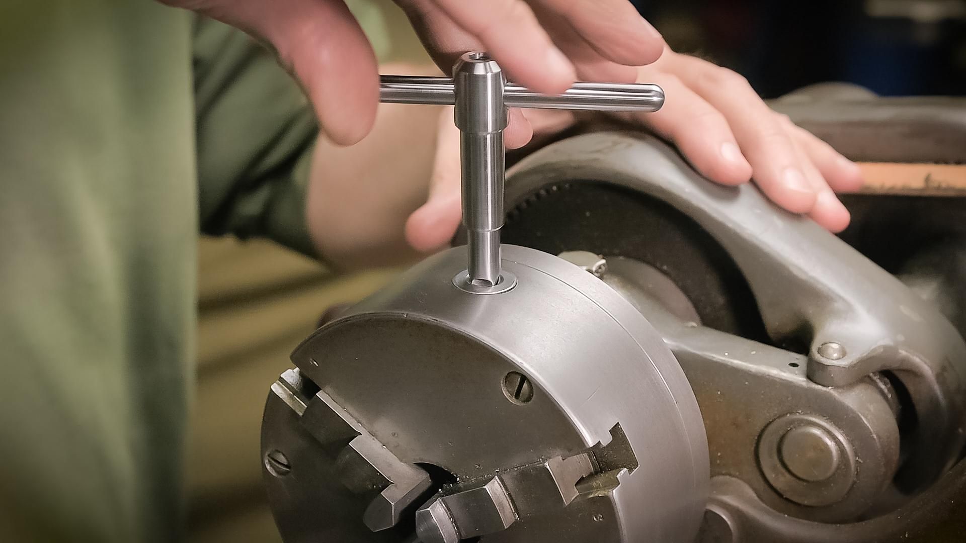 HOW TO MAKE a LATHE TOOL FROM SCRAP METAL : 21 Steps (with Pictures ...