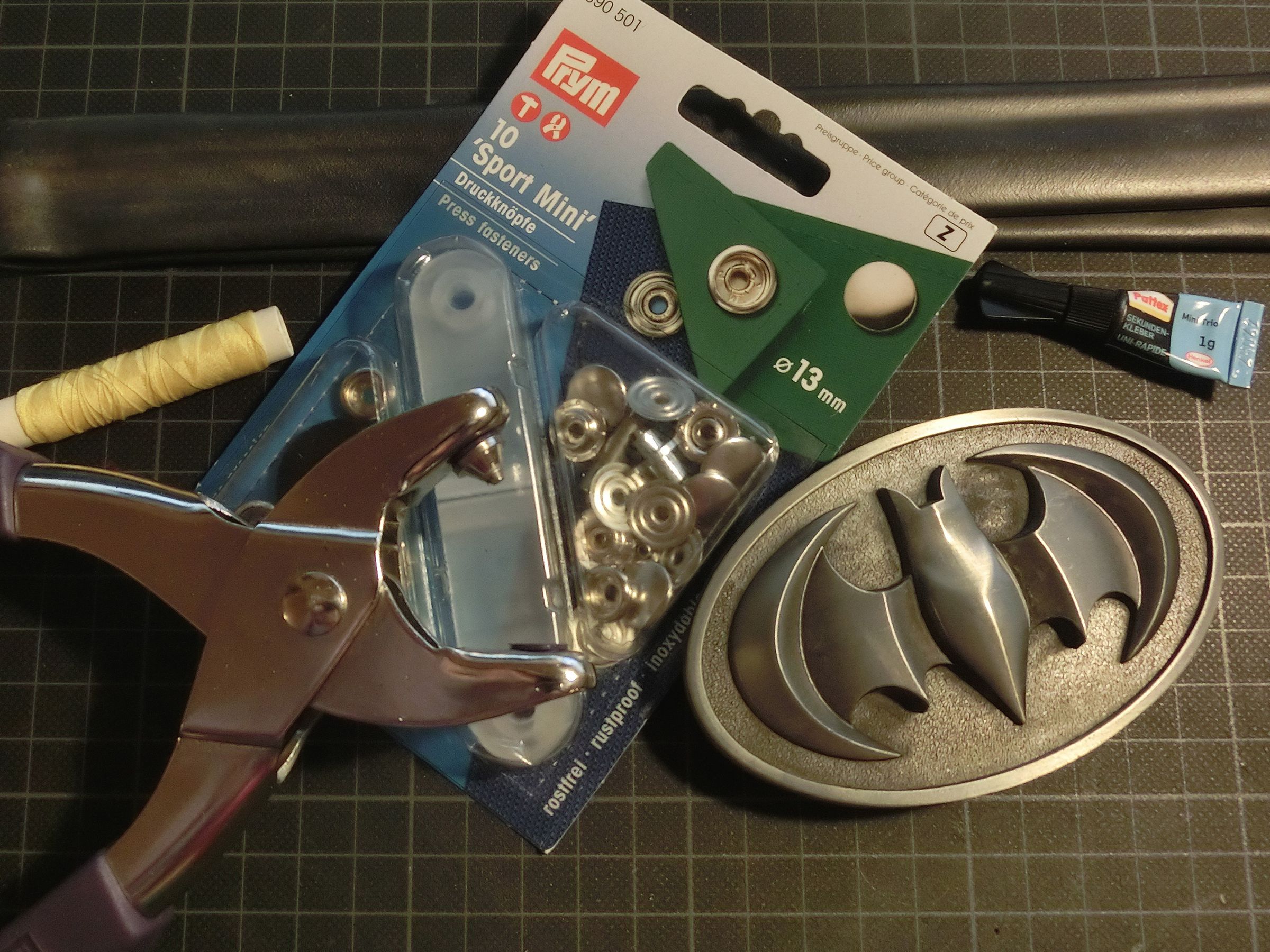 Bicycle Tube Belt : 5 Steps (with Pictures) - Instructables