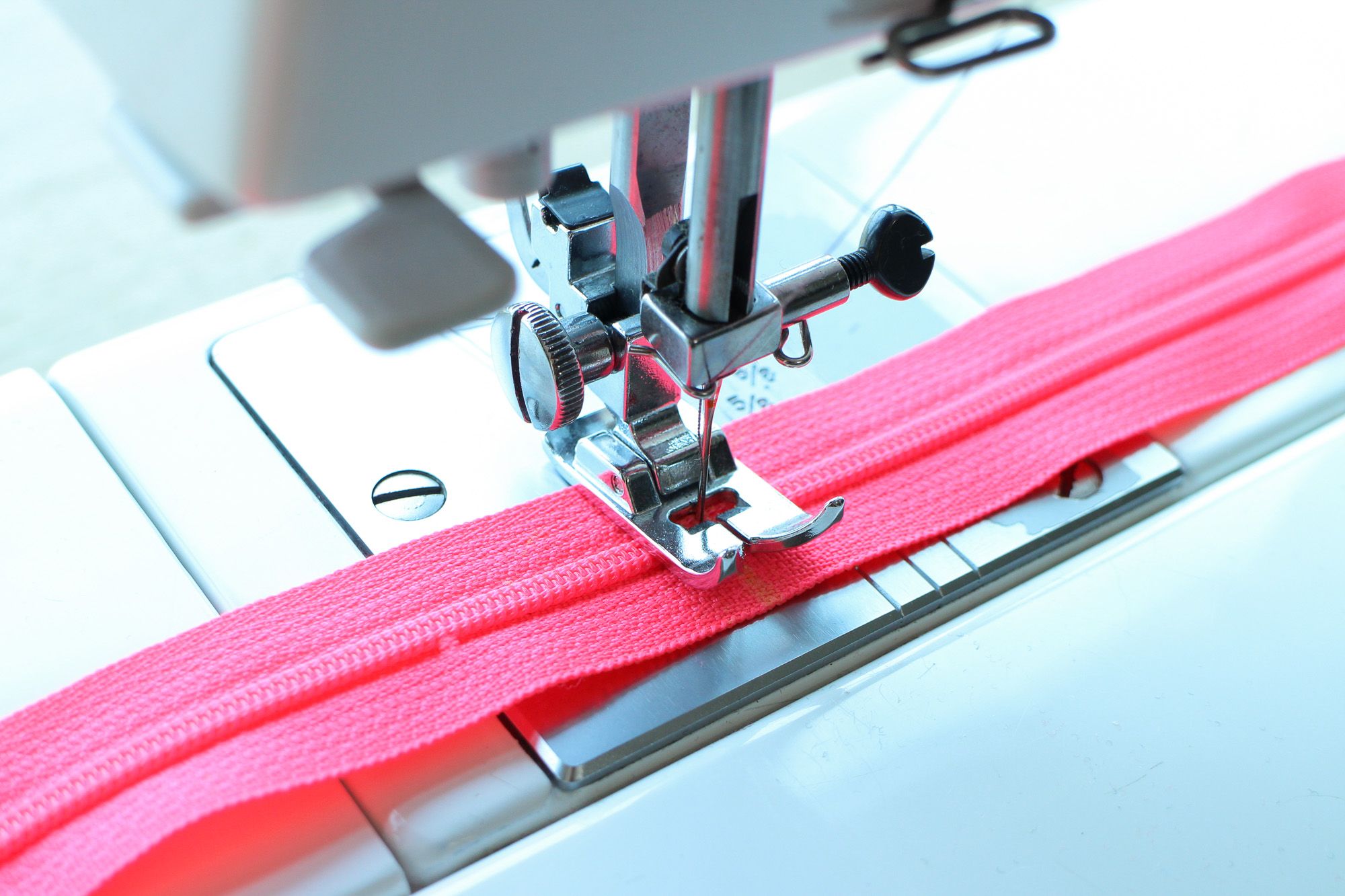 Sewing Zippers and Buttons : 11 Steps - Instructables