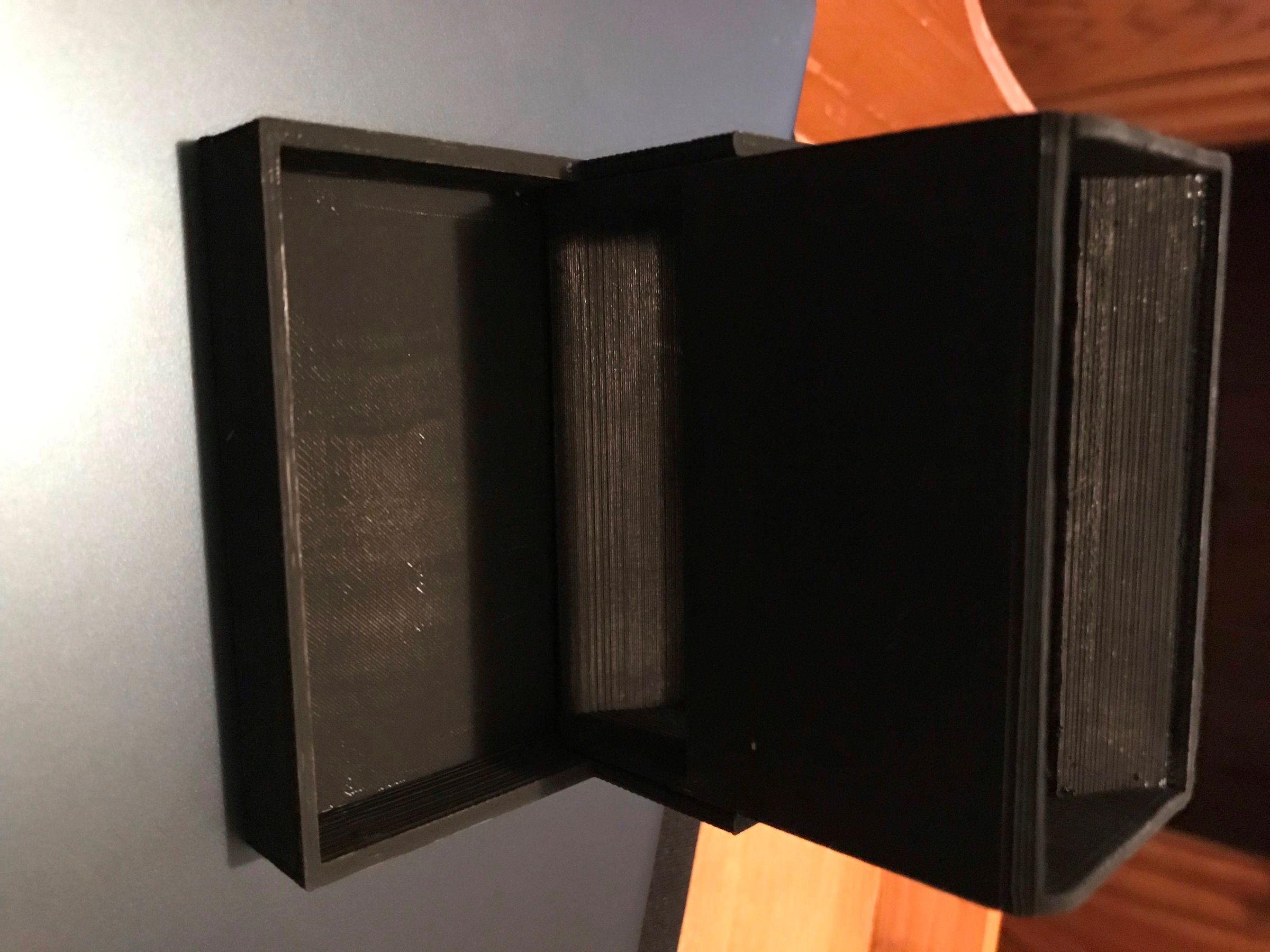 Stowable DM Screen With Dice Tower : 7 Steps - Instructables