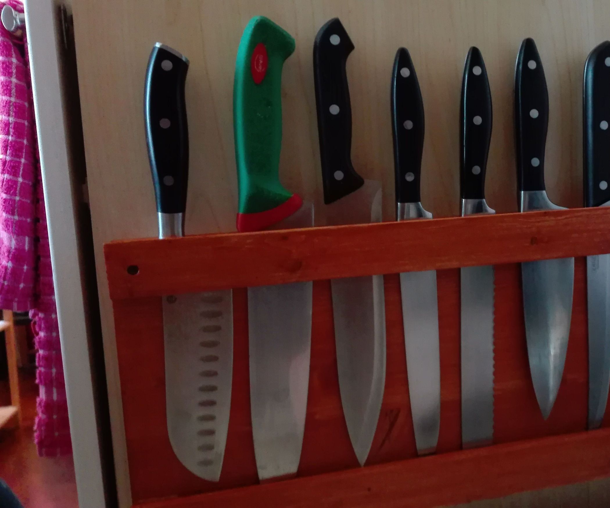 Knives Rack : 5 Steps (with Pictures) - Instructables