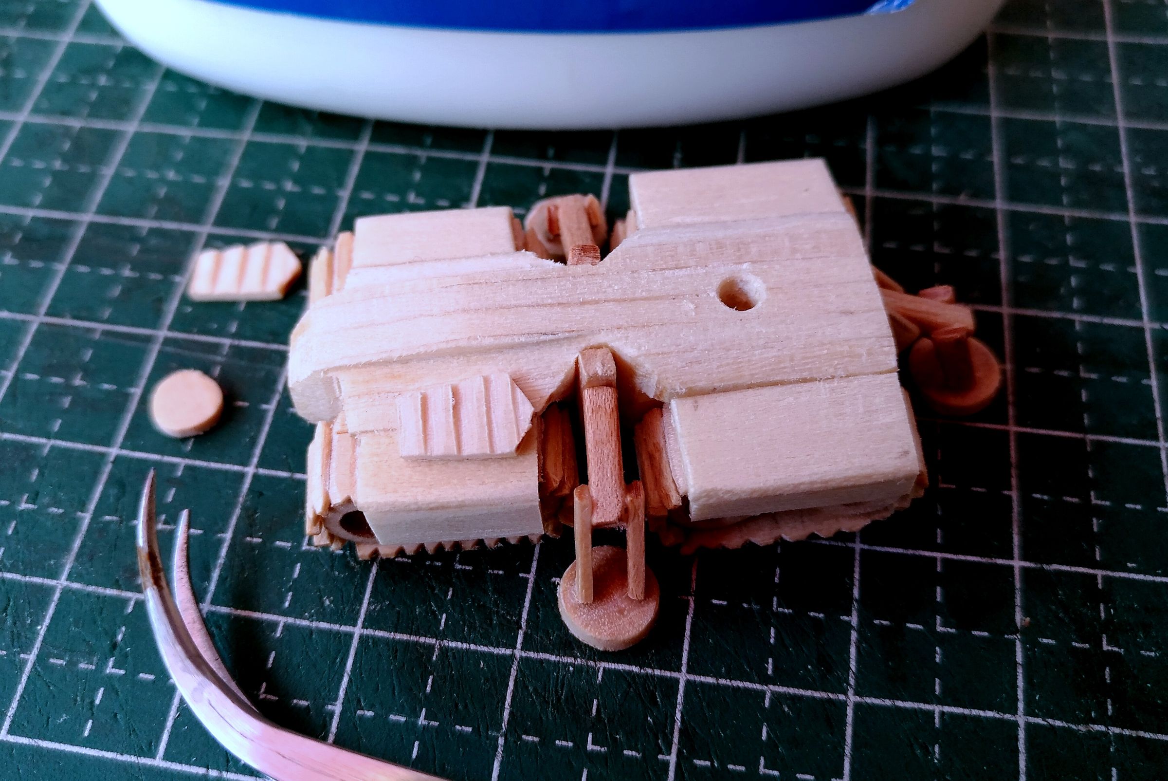 Starcraft 1 Terran Siege Tank Mini Popsicle Stick Model : 5 Steps (with ...