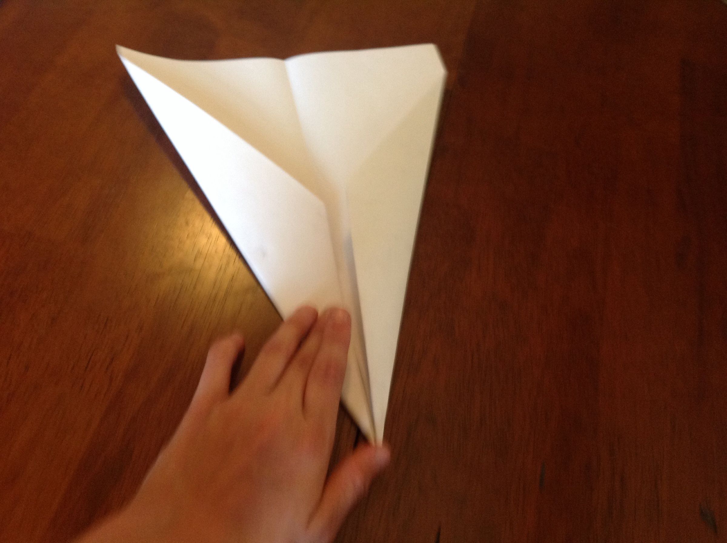 Sturdy Paper Airplane Tutorial : 11 Steps - Instructables