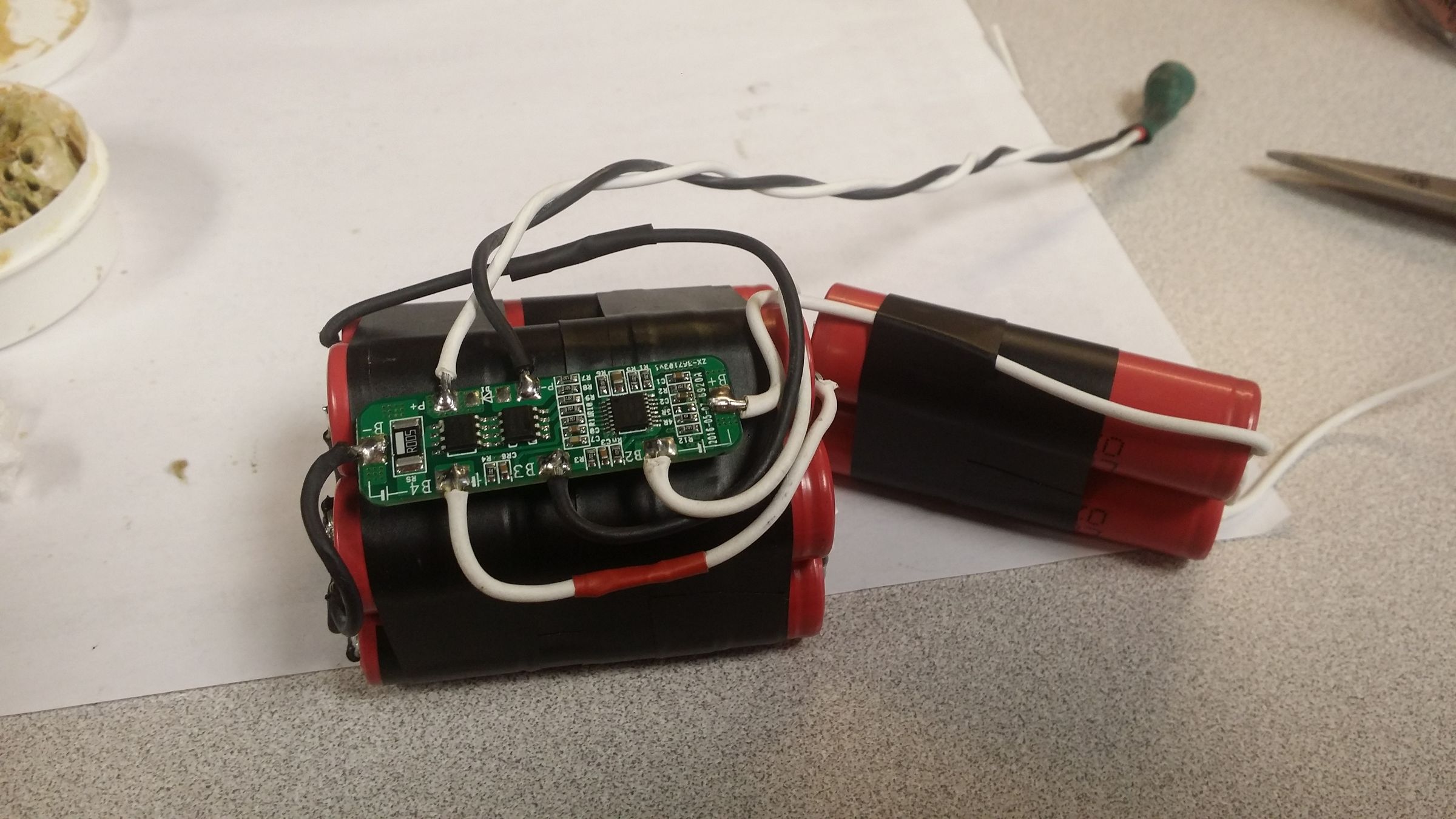 Reese's Power Bank - Laptop and Smartphones : 6 Steps (with Pictures ...