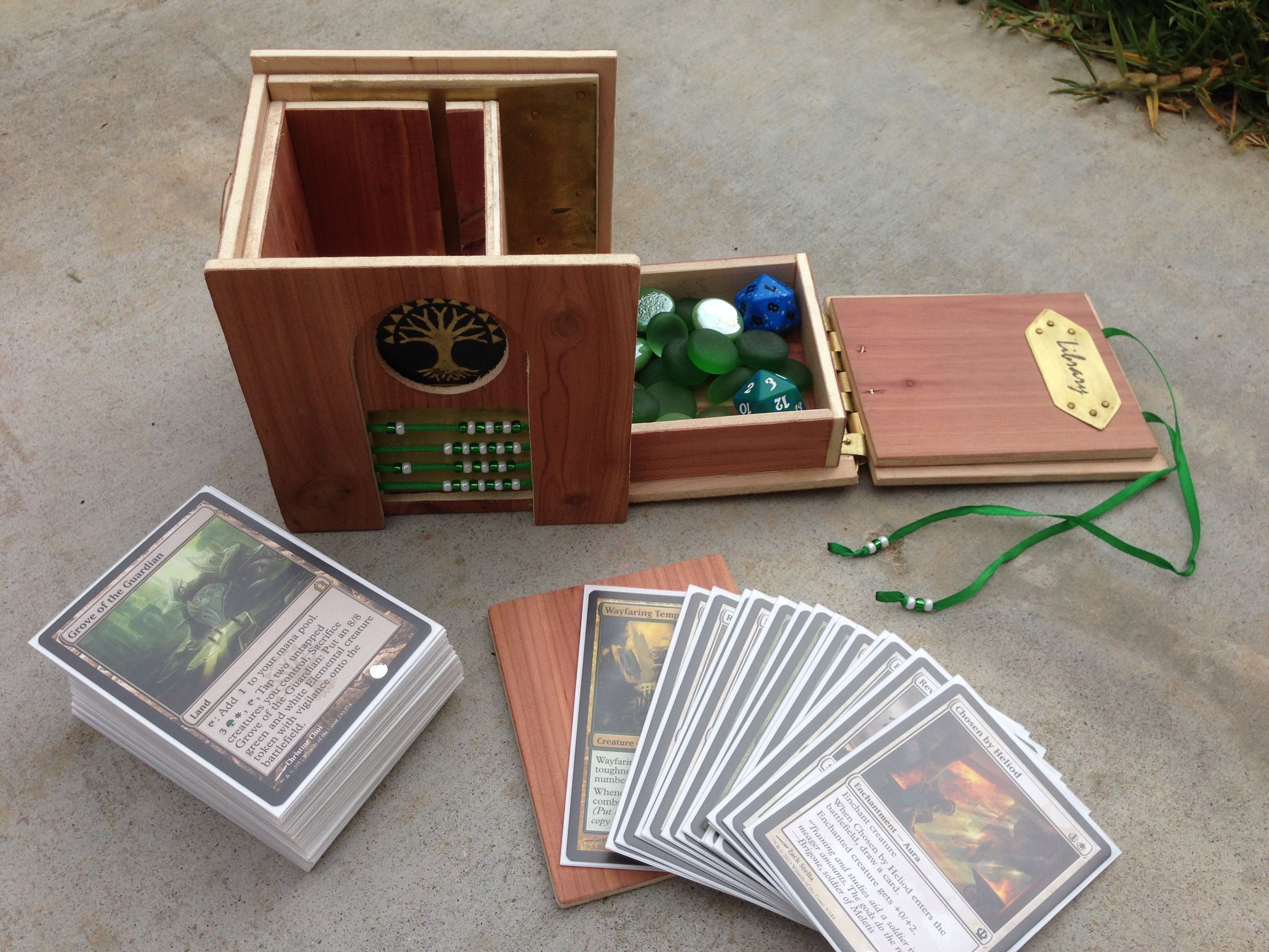 Selesnya Deck Box (with Pictures) - Instructables