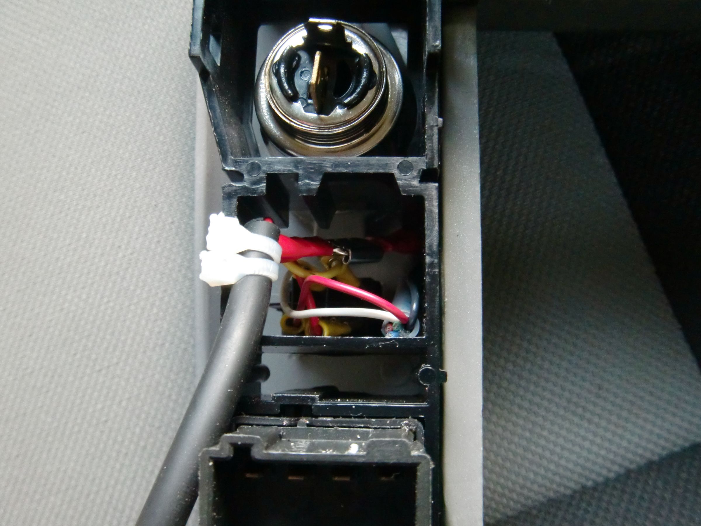 Adding an Auxilary Input Into a Ford Stereo - Instructables