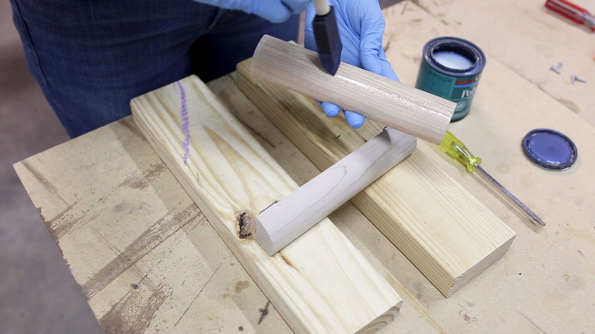 Vertical Laptop Dock : 16 Steps (with Pictures) - Instructables