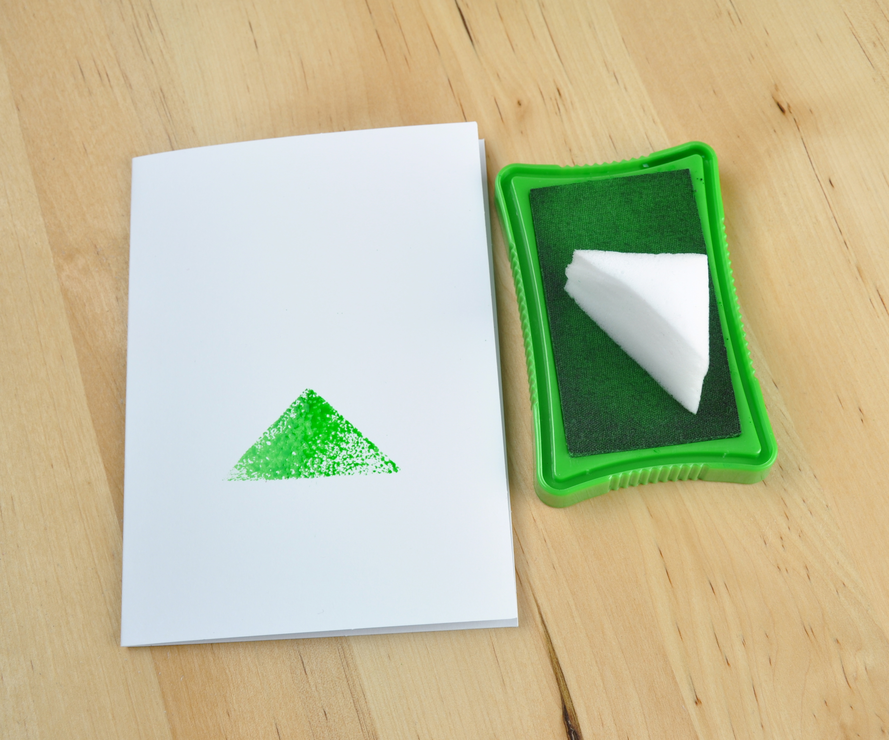 Sponge Stamped Christmas Tree Card : 4 Steps (with Pictures ...