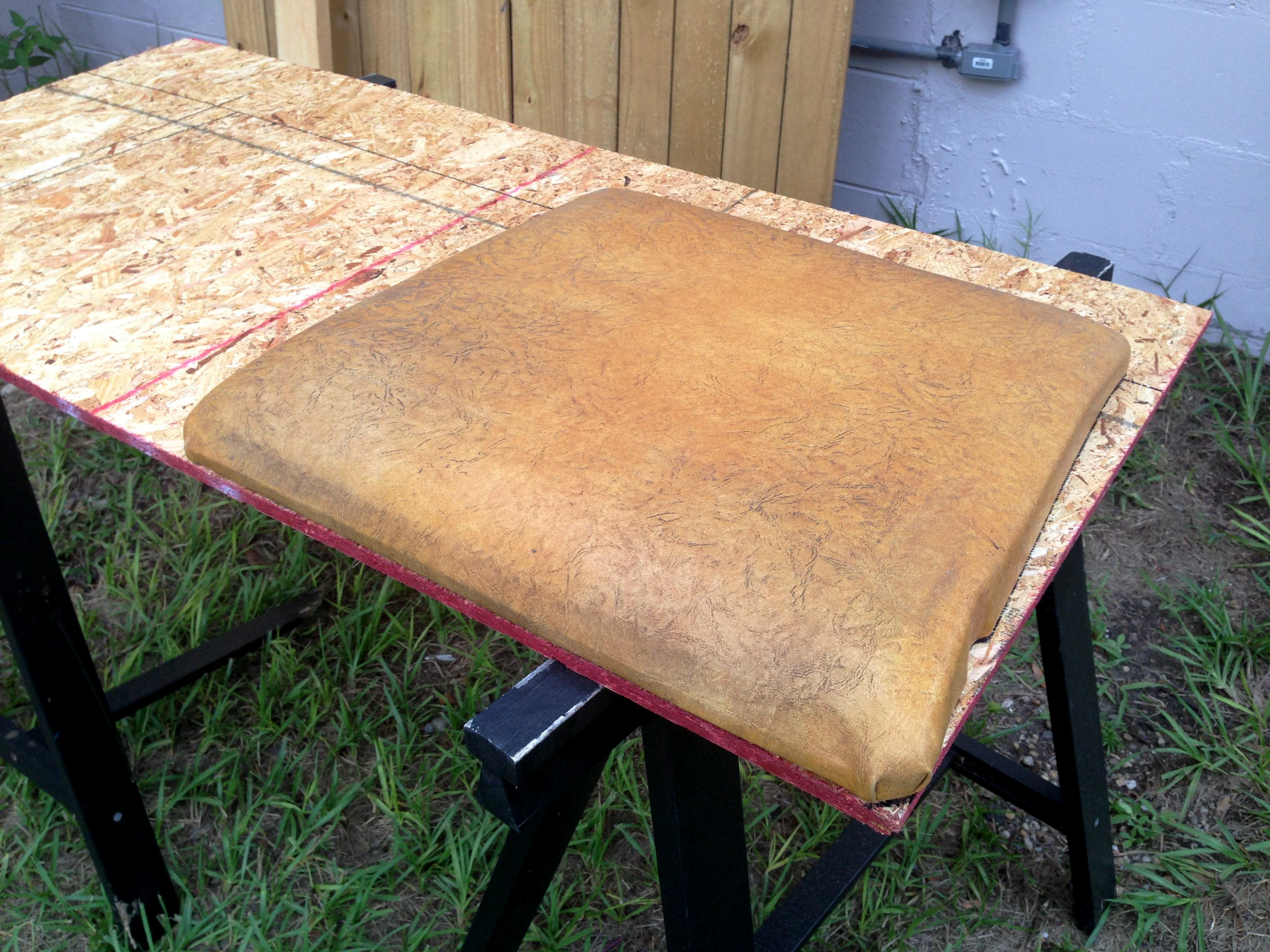 Make a Settee Bench From Two Chairs : 6 Steps (with Pictures ...