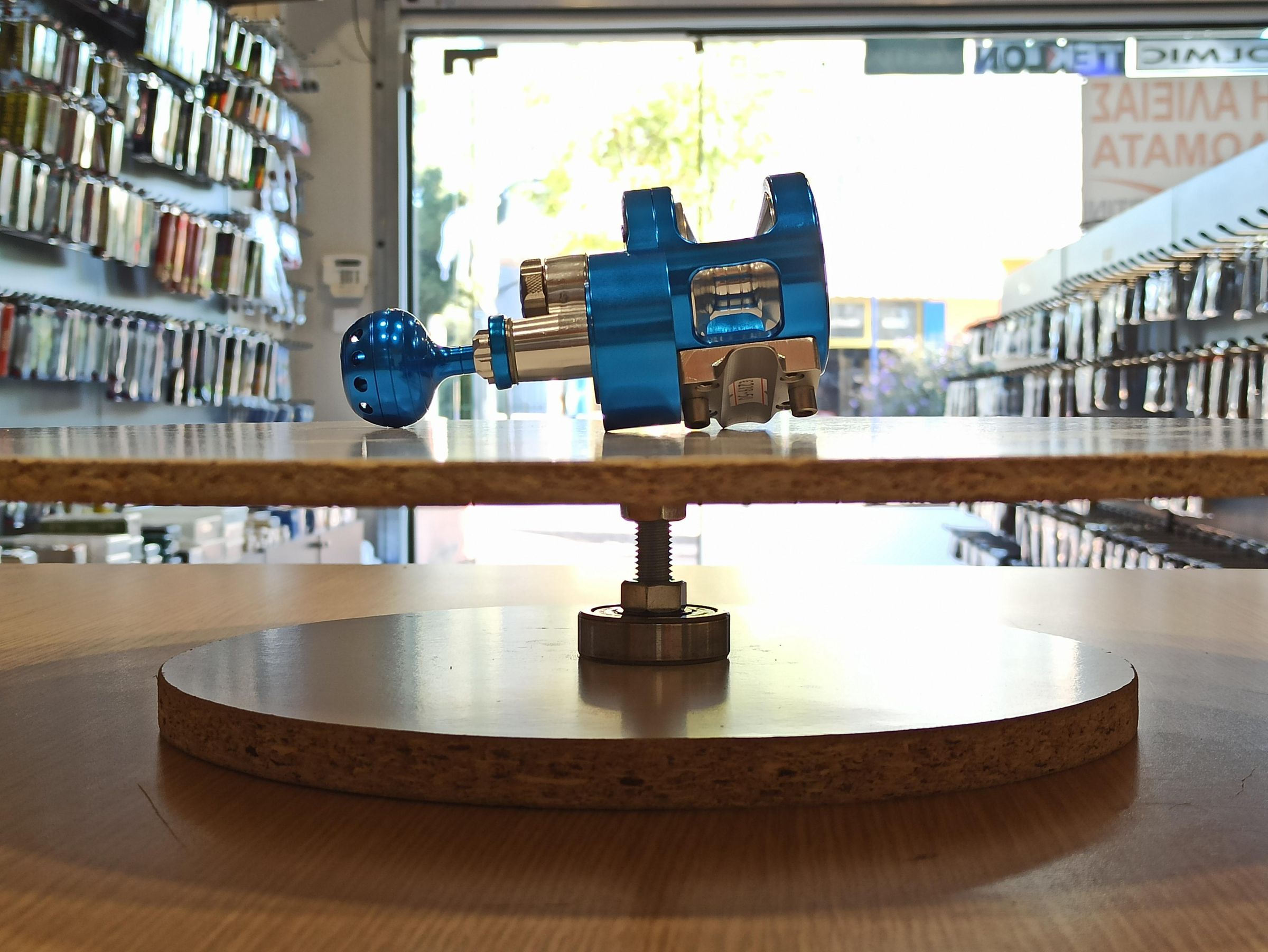 Simple 360 Rotating Platform : 9 Steps - Instructables