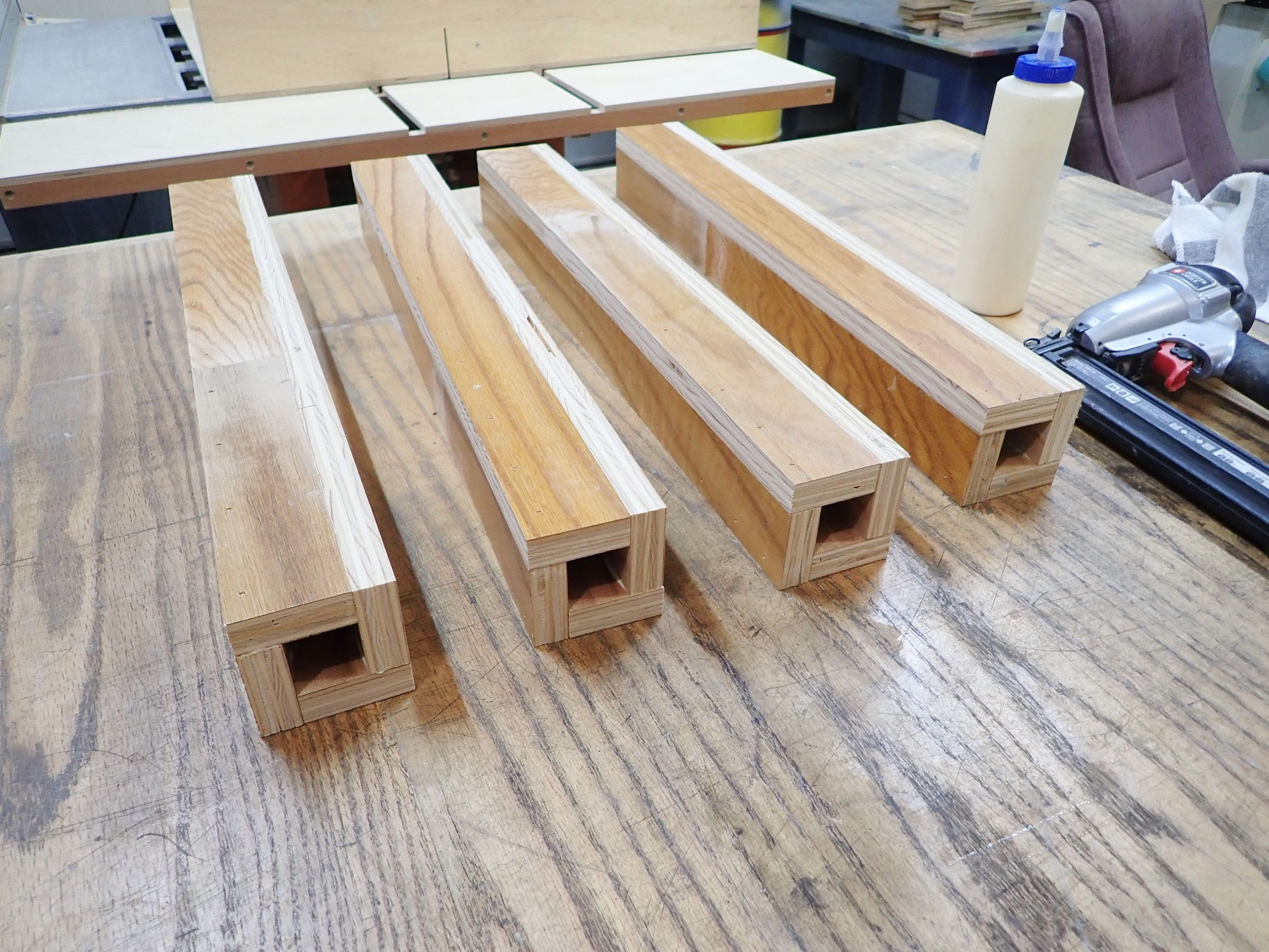 Make an Adjustable-Height Table With a Car Jack : 16 Steps (with ...