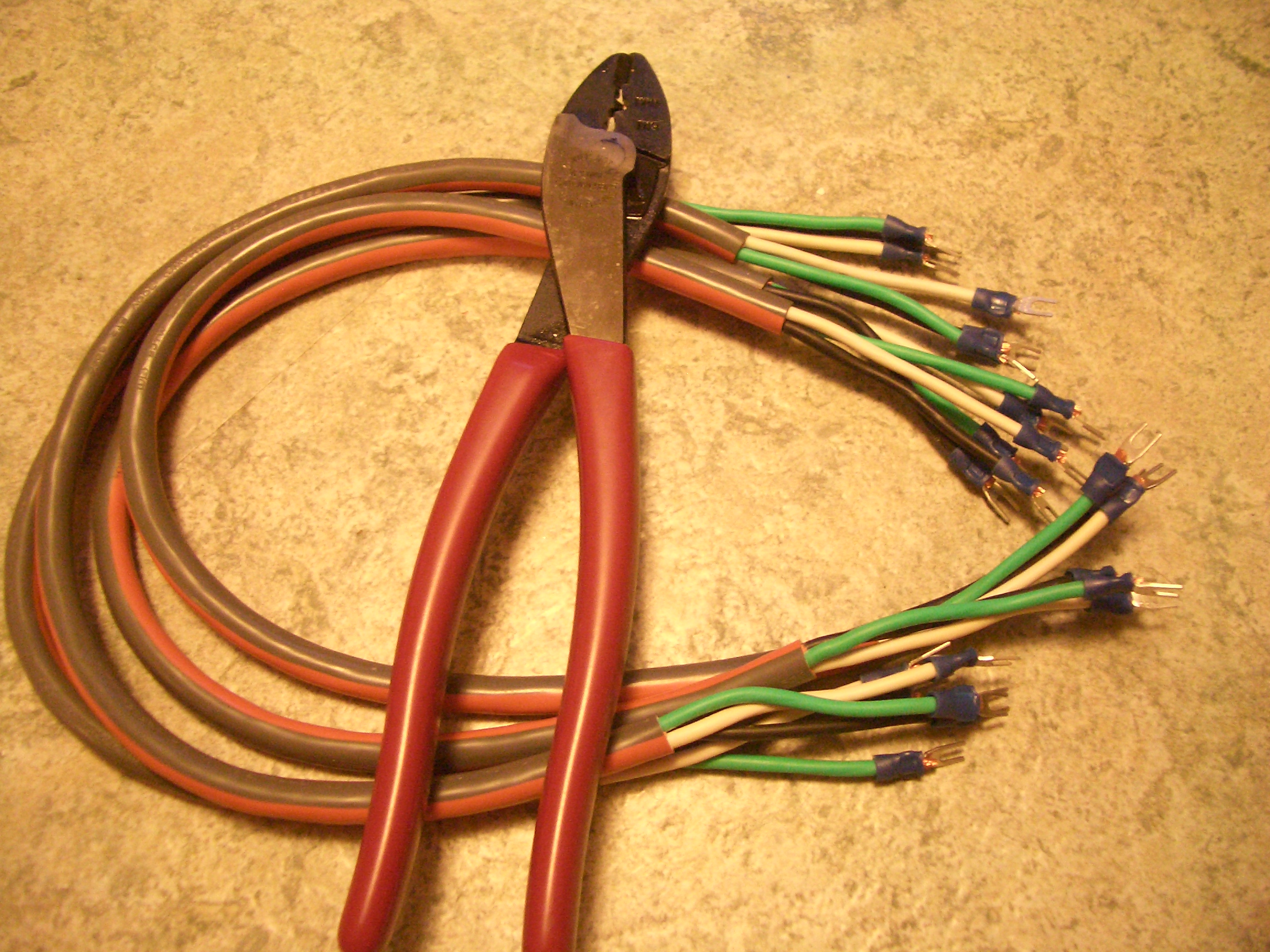 The Extension Cord From Hell : 9 Steps - Instructables