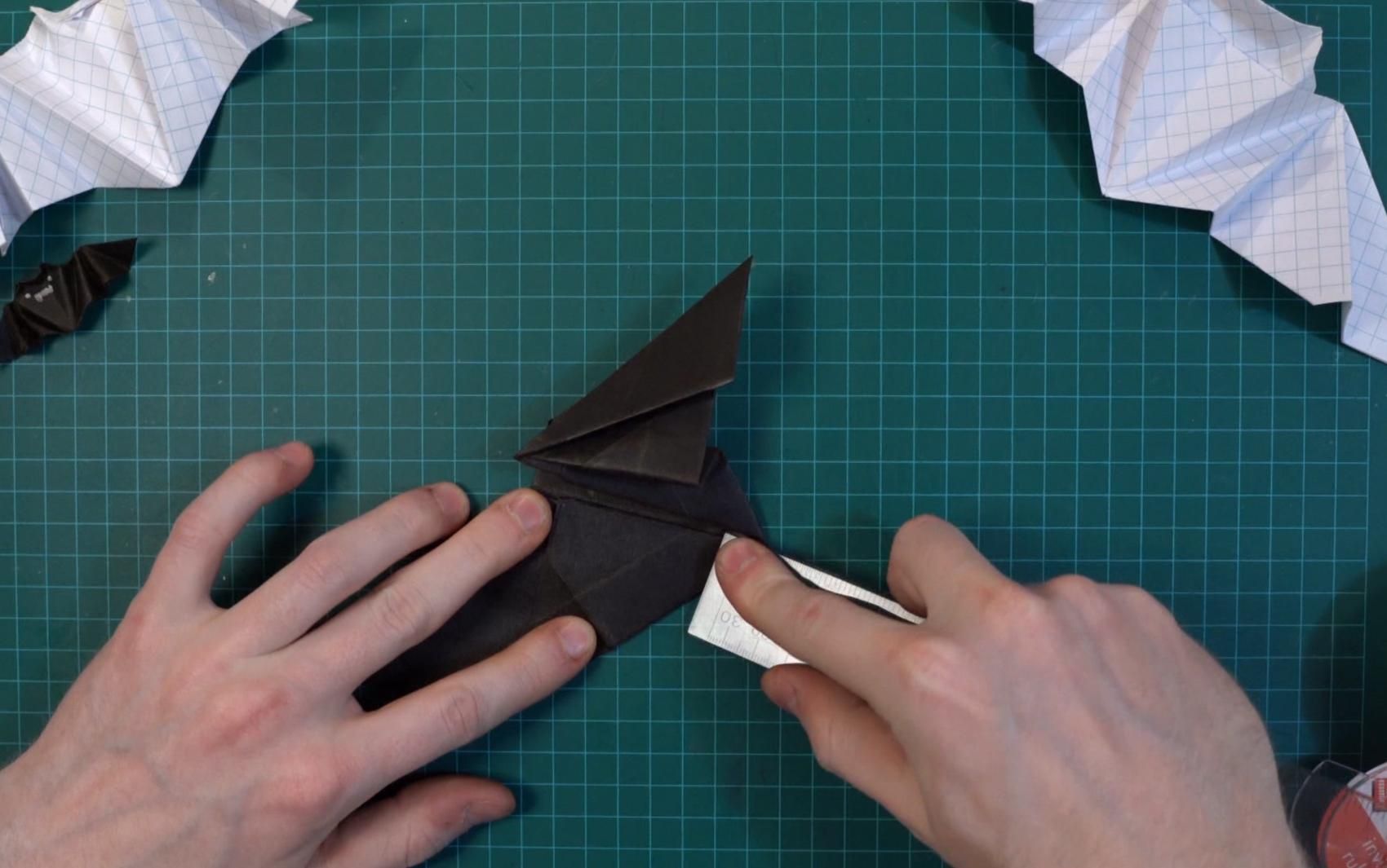 How to Make a Origami Bats : 7 Steps (with Pictures) - Instructables