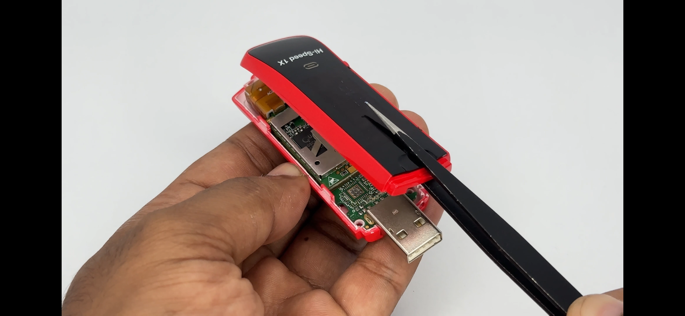DIY LED Voltage Tester – Test Any DC Voltage With LEDs! : 11 Steps ...
