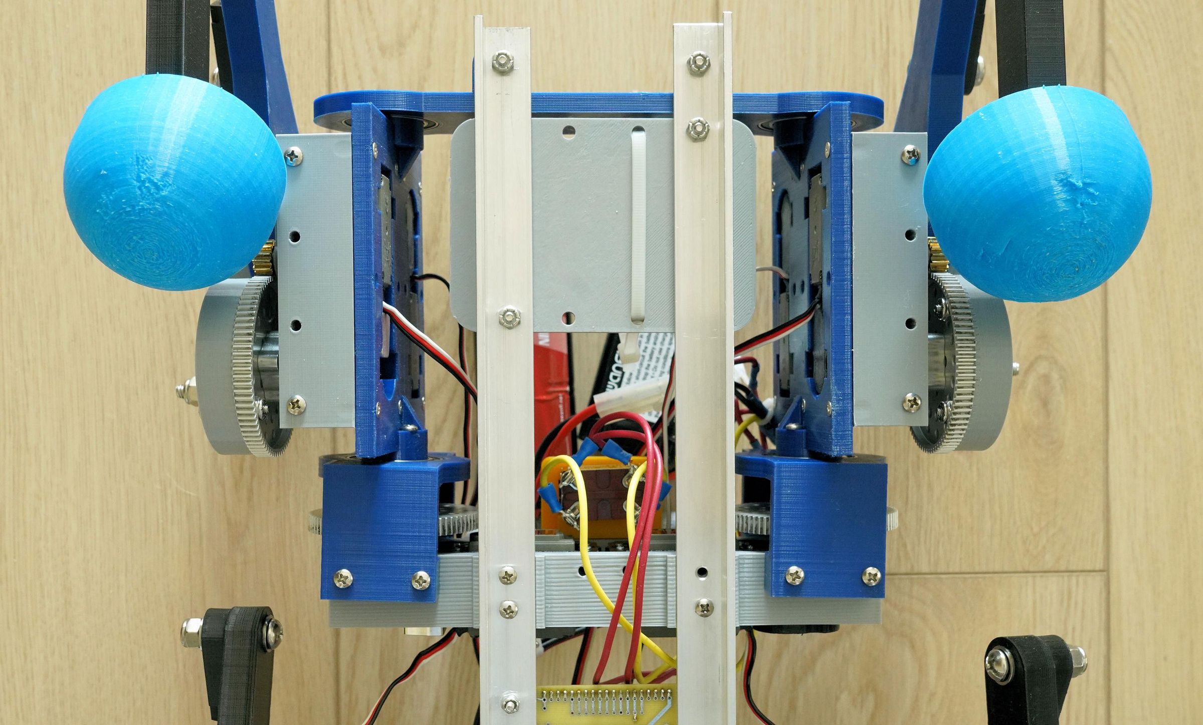 Emily, a Quadruped Dog Robot : 12 Steps - Instructables