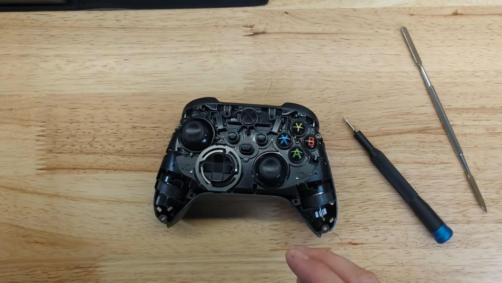 How to Fix Xbox Controller Stick Drift and Dead Zone by Replacing the ...