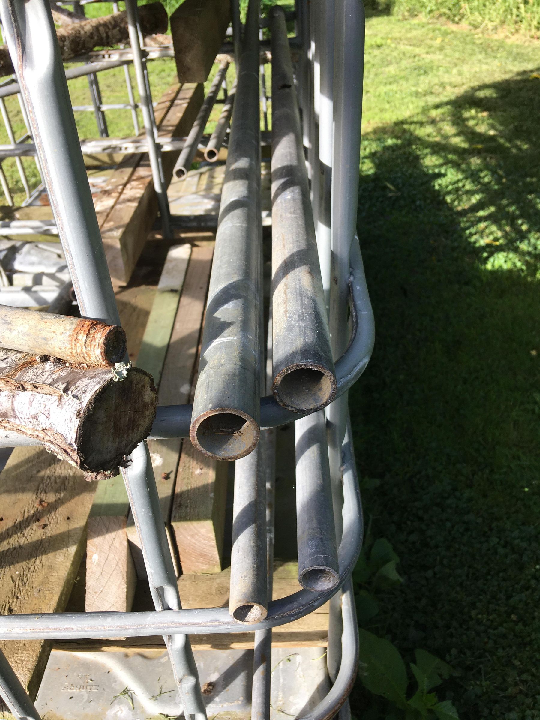 Firewood Storage From IBC Cages : 6 Steps (with Pictures) - Instructables