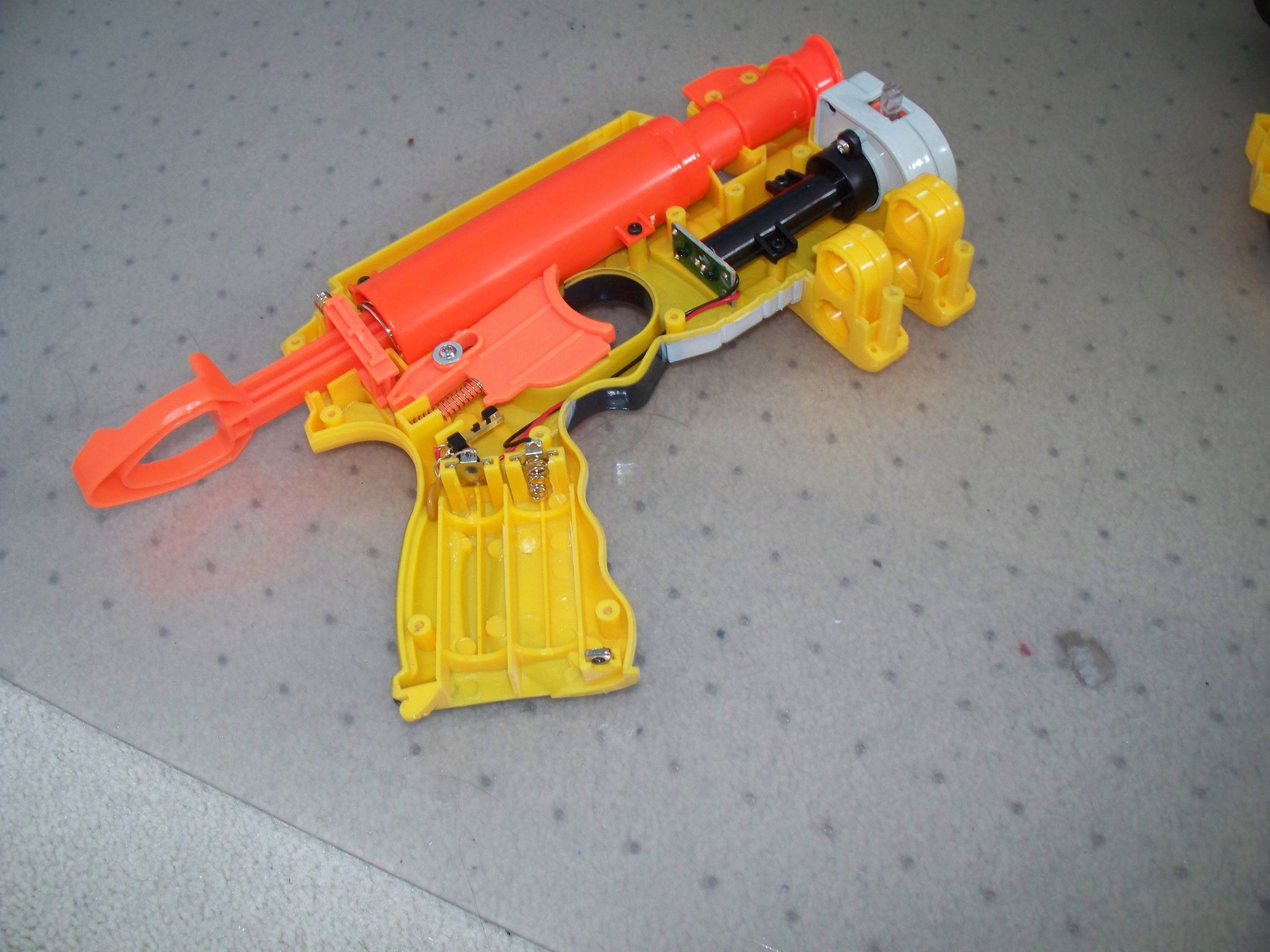 How to Mod a Nerf Nite Finder Ex-3 With a Glued Barrel : 12 Steps - Instructables