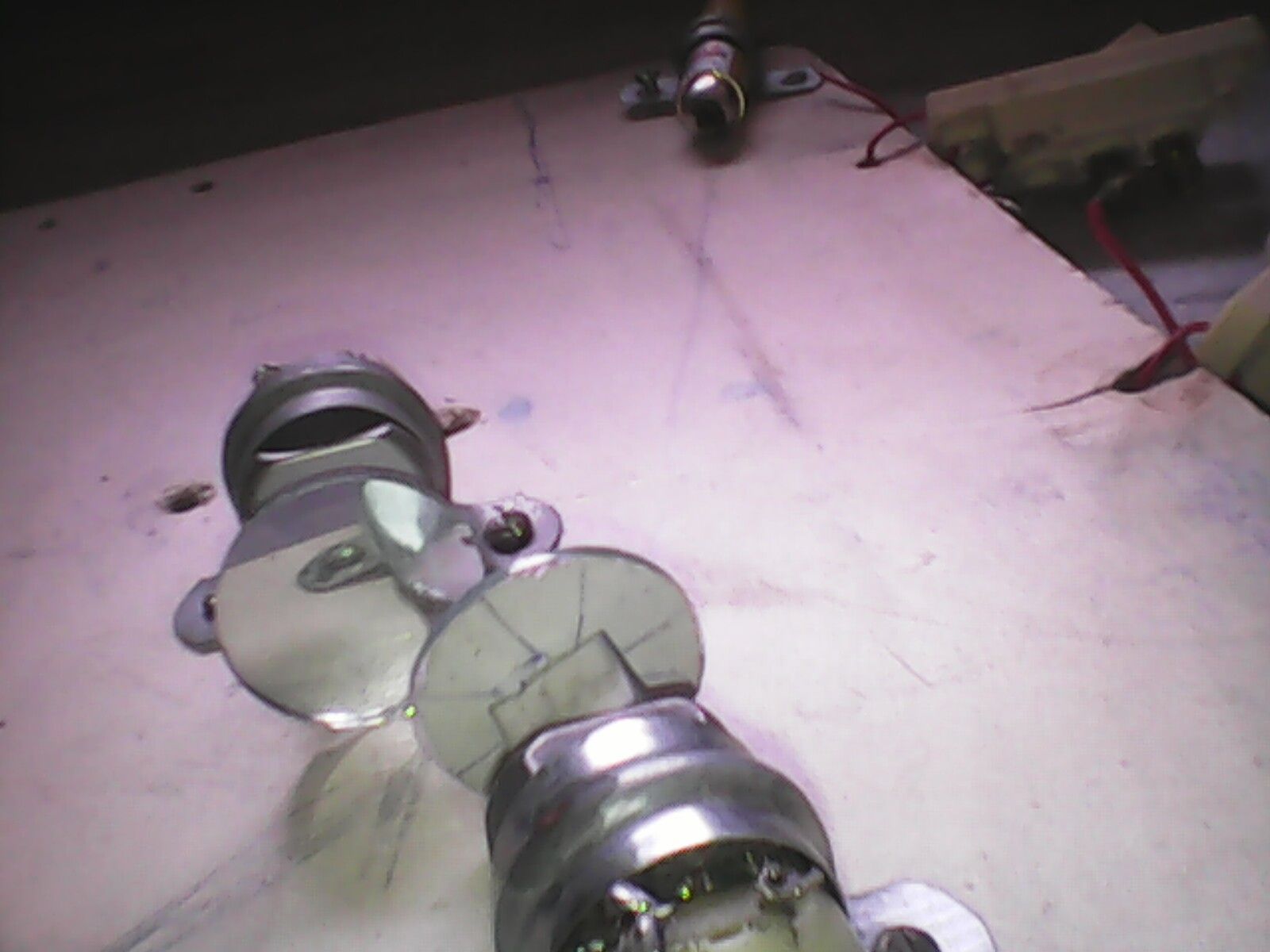 Laser Light Projector : 6 Steps - Instructables