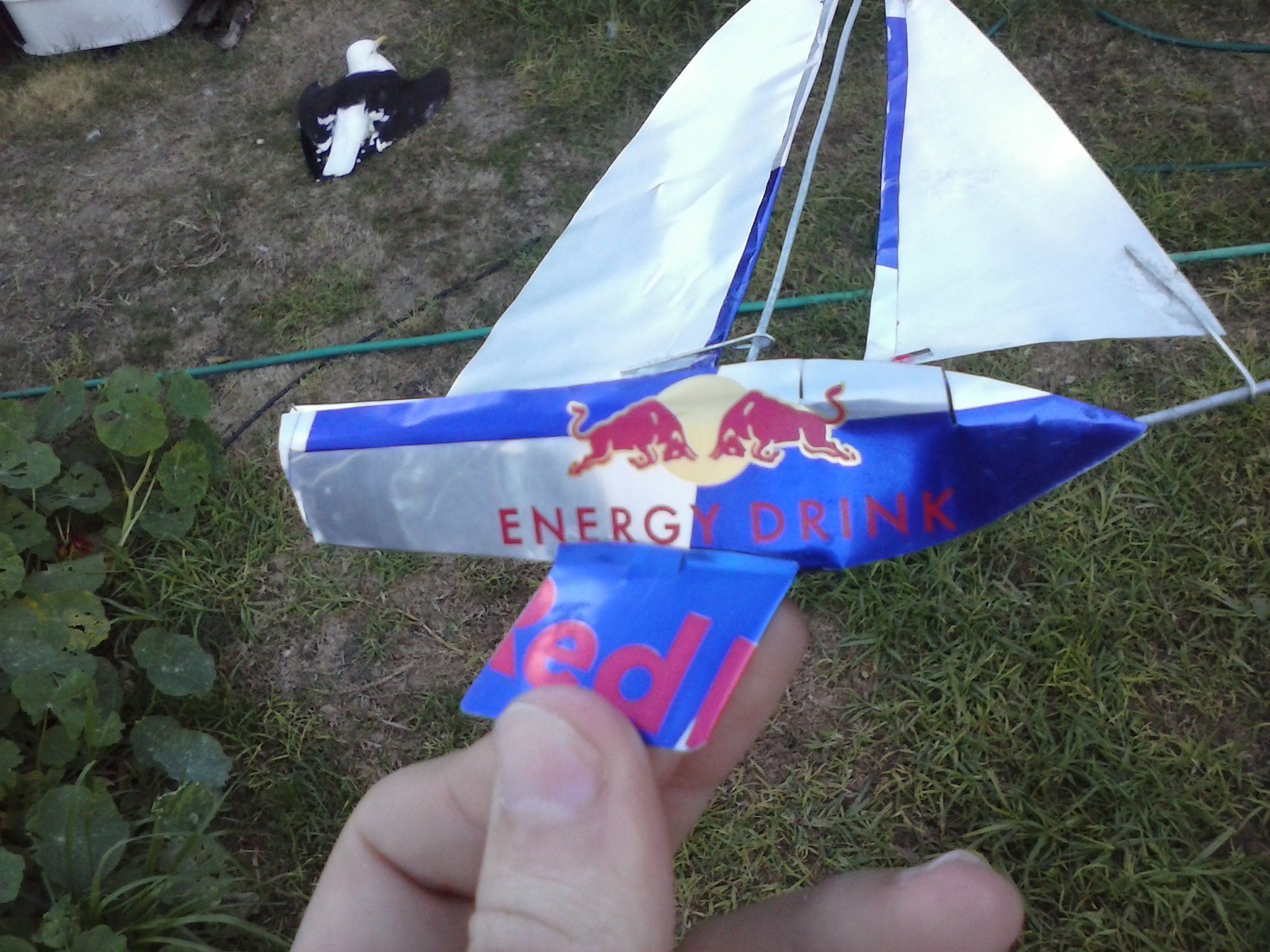 Red Bull Can-Yacht - Instructables
