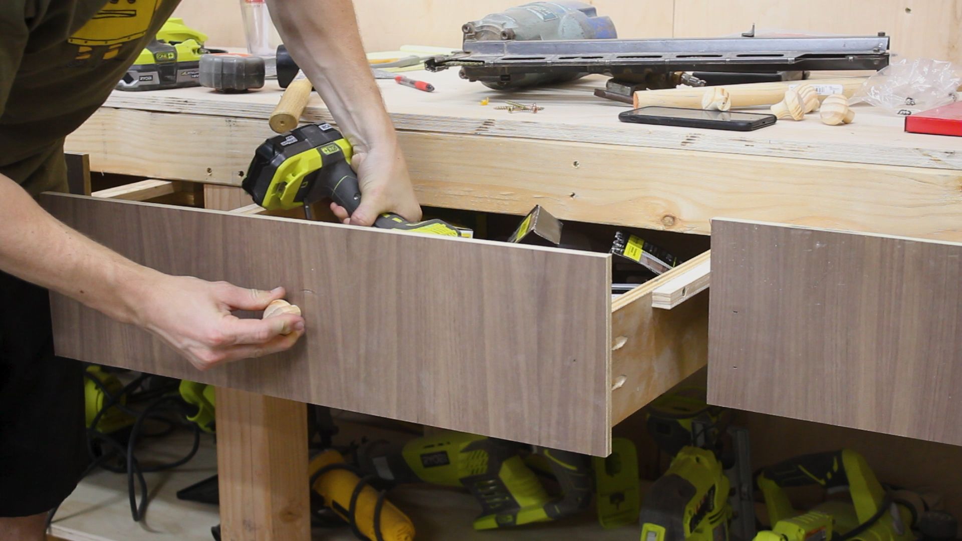 $100 10ft Work Bench/Surface With Storage : 12 Steps (with Pictures ...