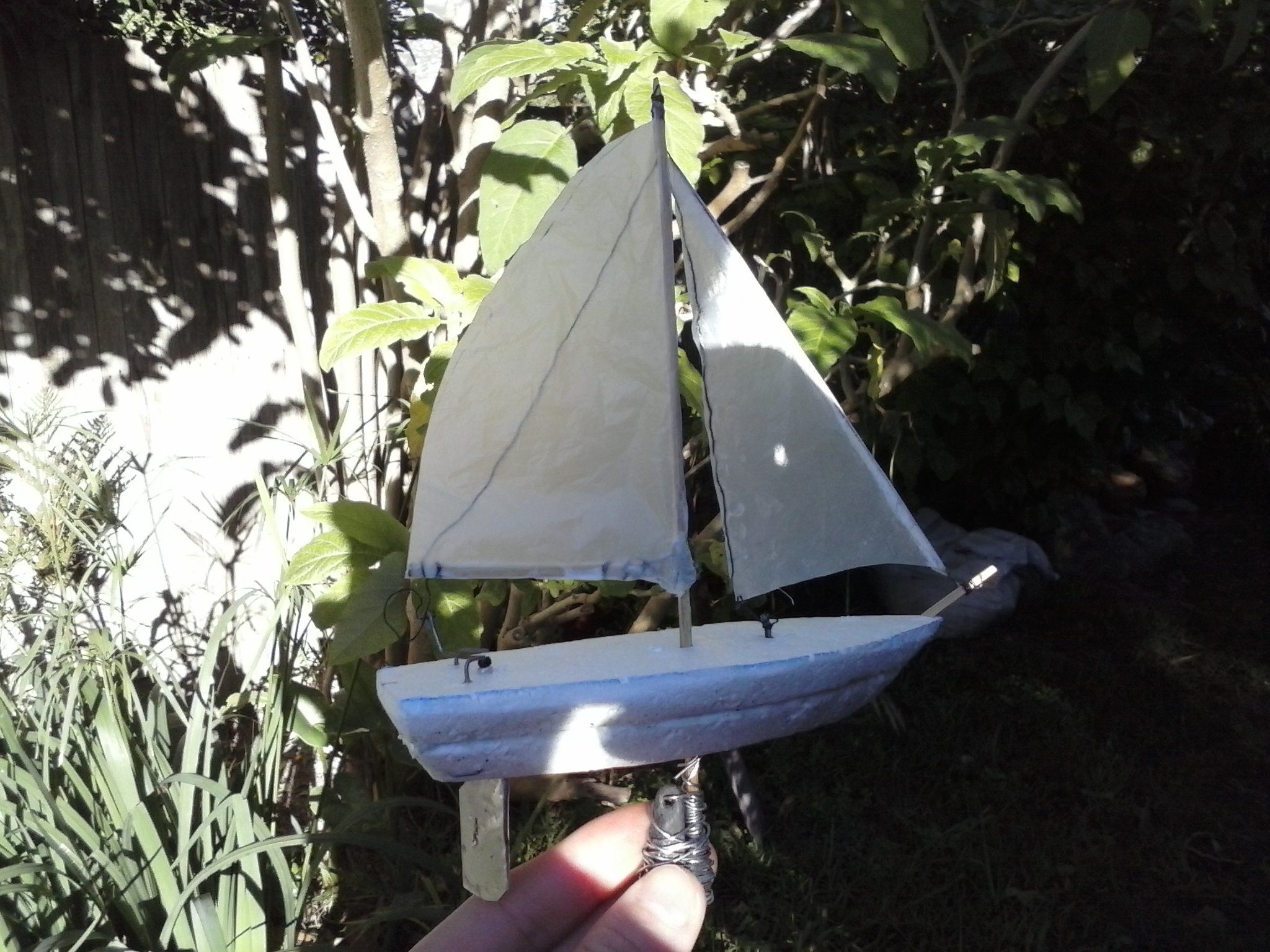 Self-Sailing Yacht : 6 Steps - Instructables