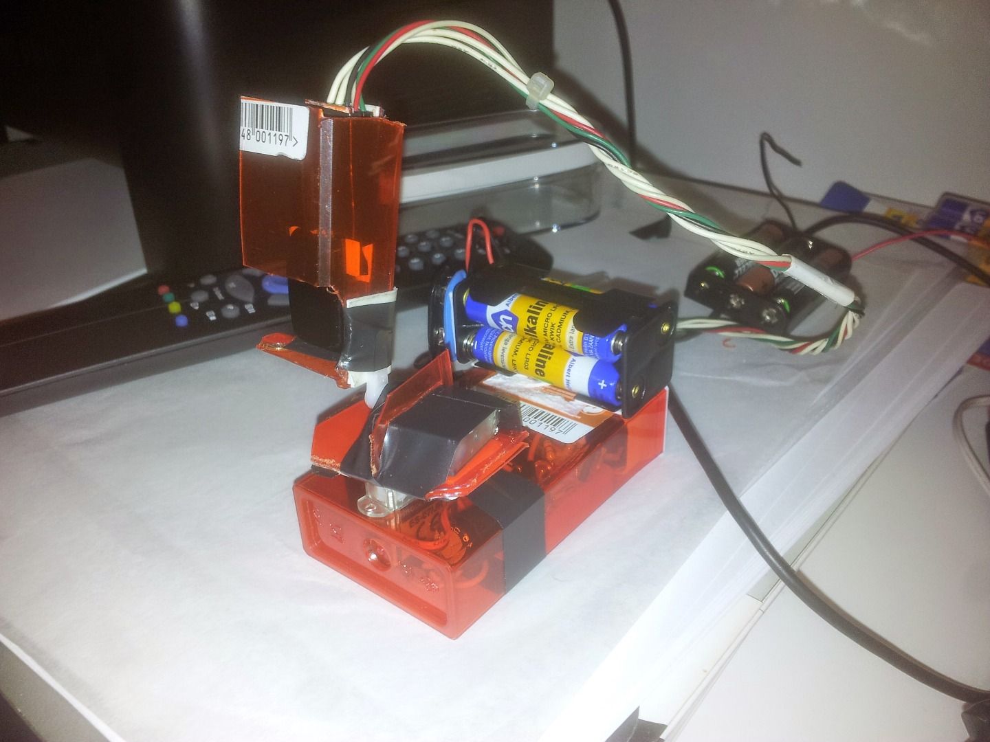 IR Tracking Turret With PIC and C : 9 Steps - Instructables