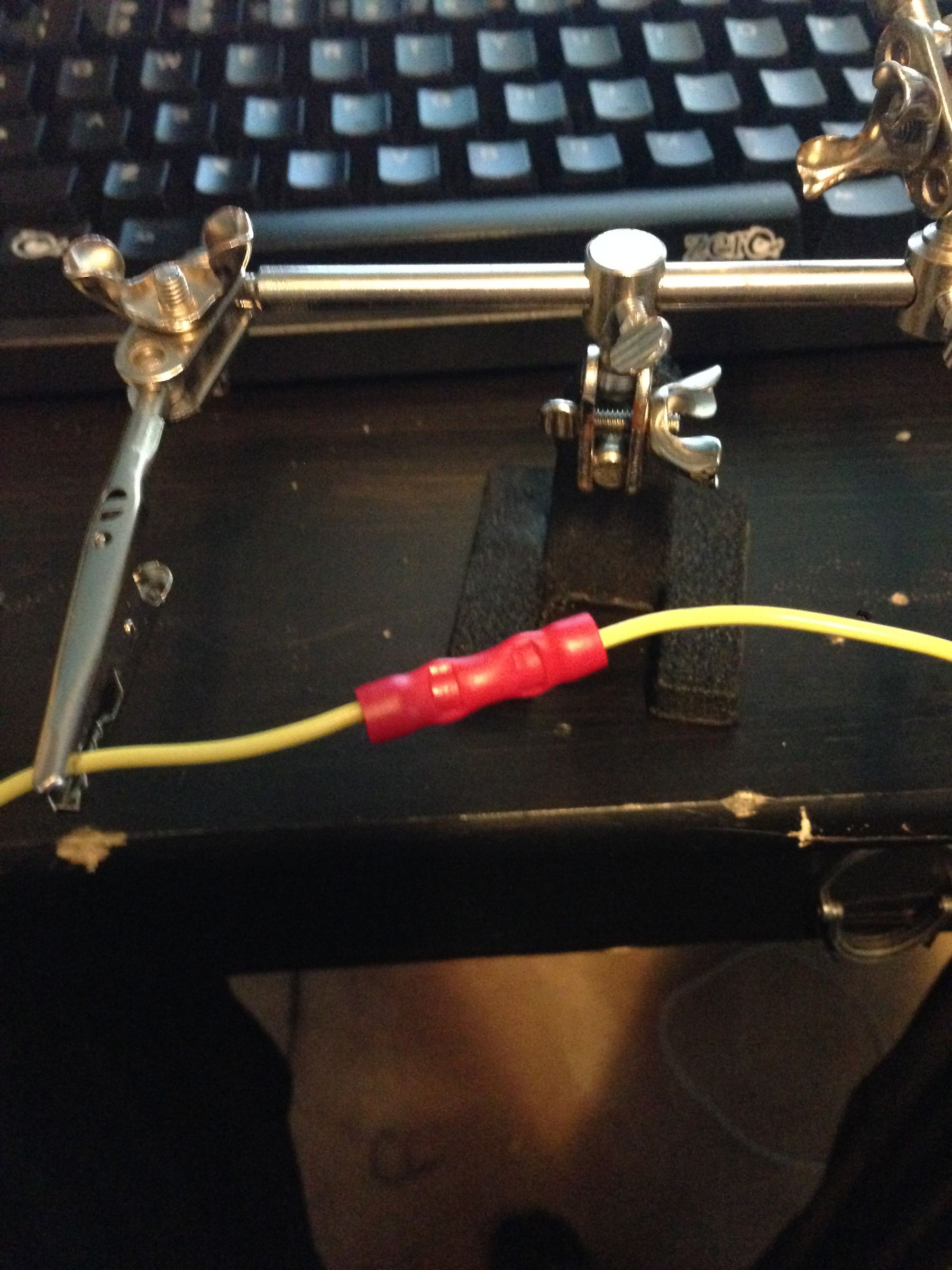 How to Strip and Connect Wires With a Butt Connector : 10 Steps ...