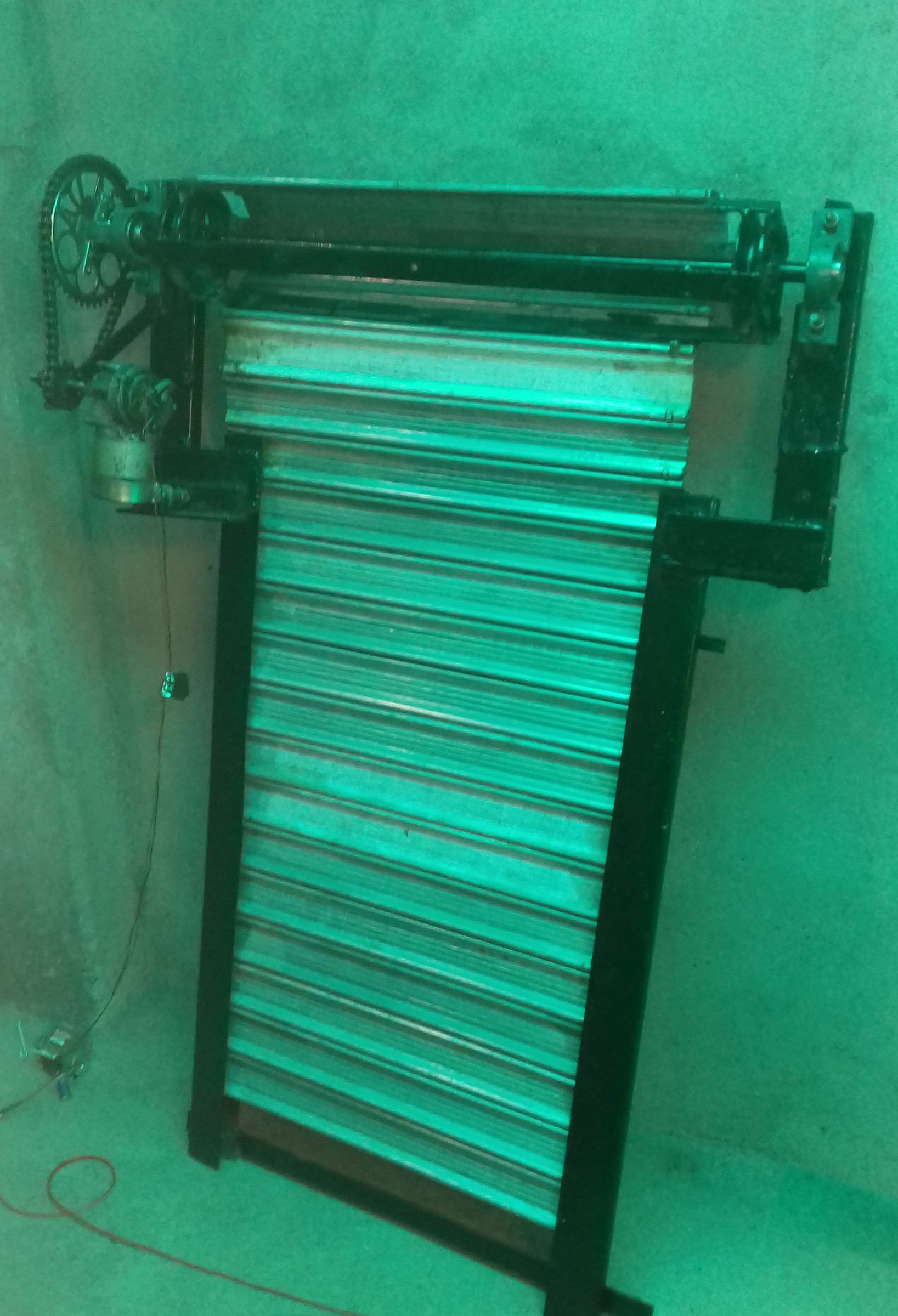 Motorised Rolling Shutter : 8 Steps (with Pictures) - Instructables