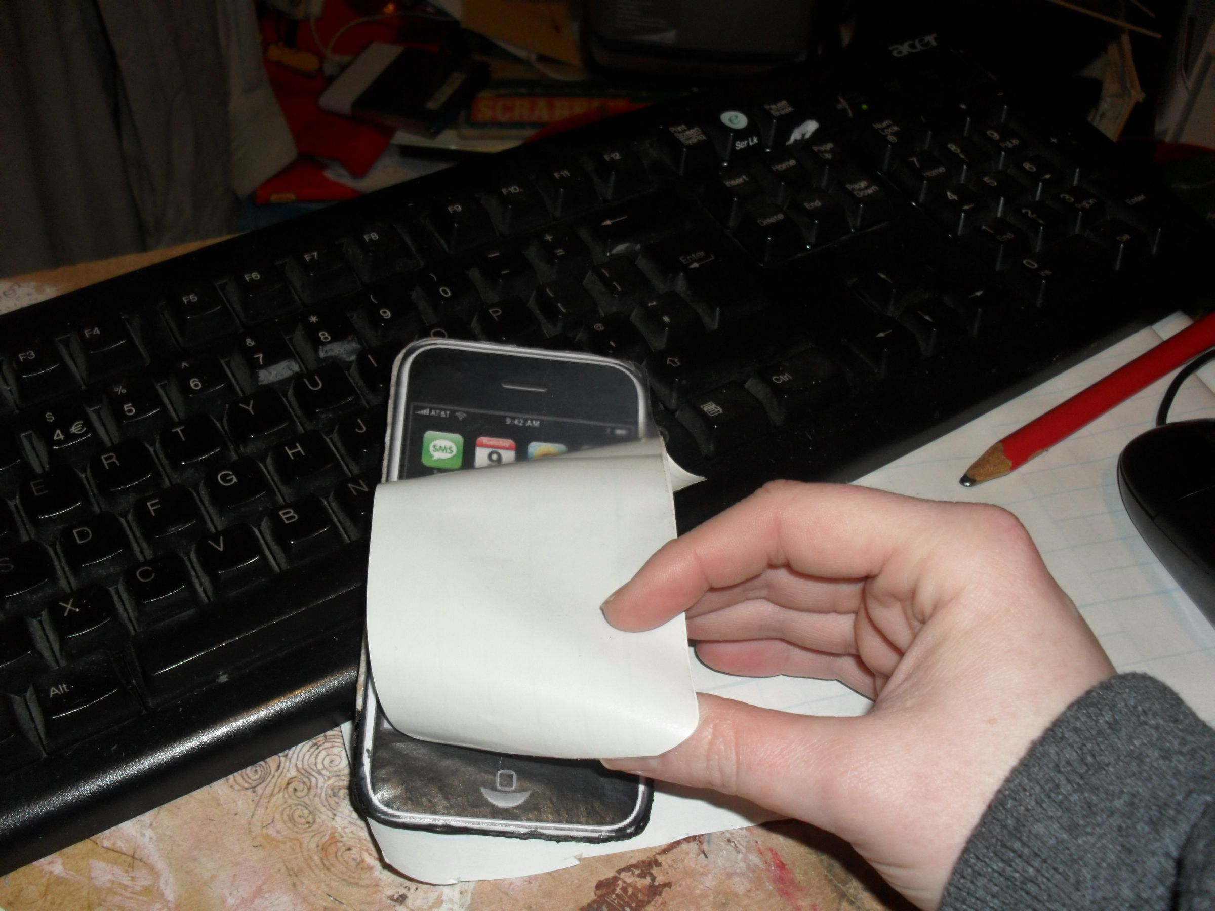 Cardboard Props: How to Make a Prop IPhone or IPad : 8 Steps ...