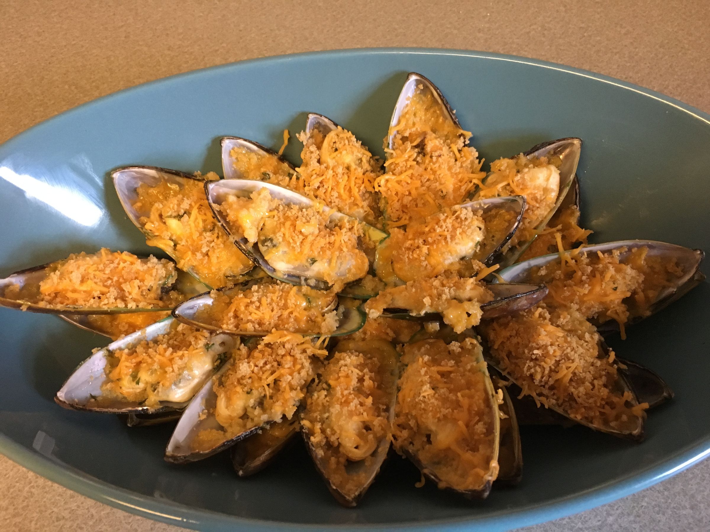 Green Shell Mussels With Garlic Butter Sauce : 6 Steps (with Pictures ...